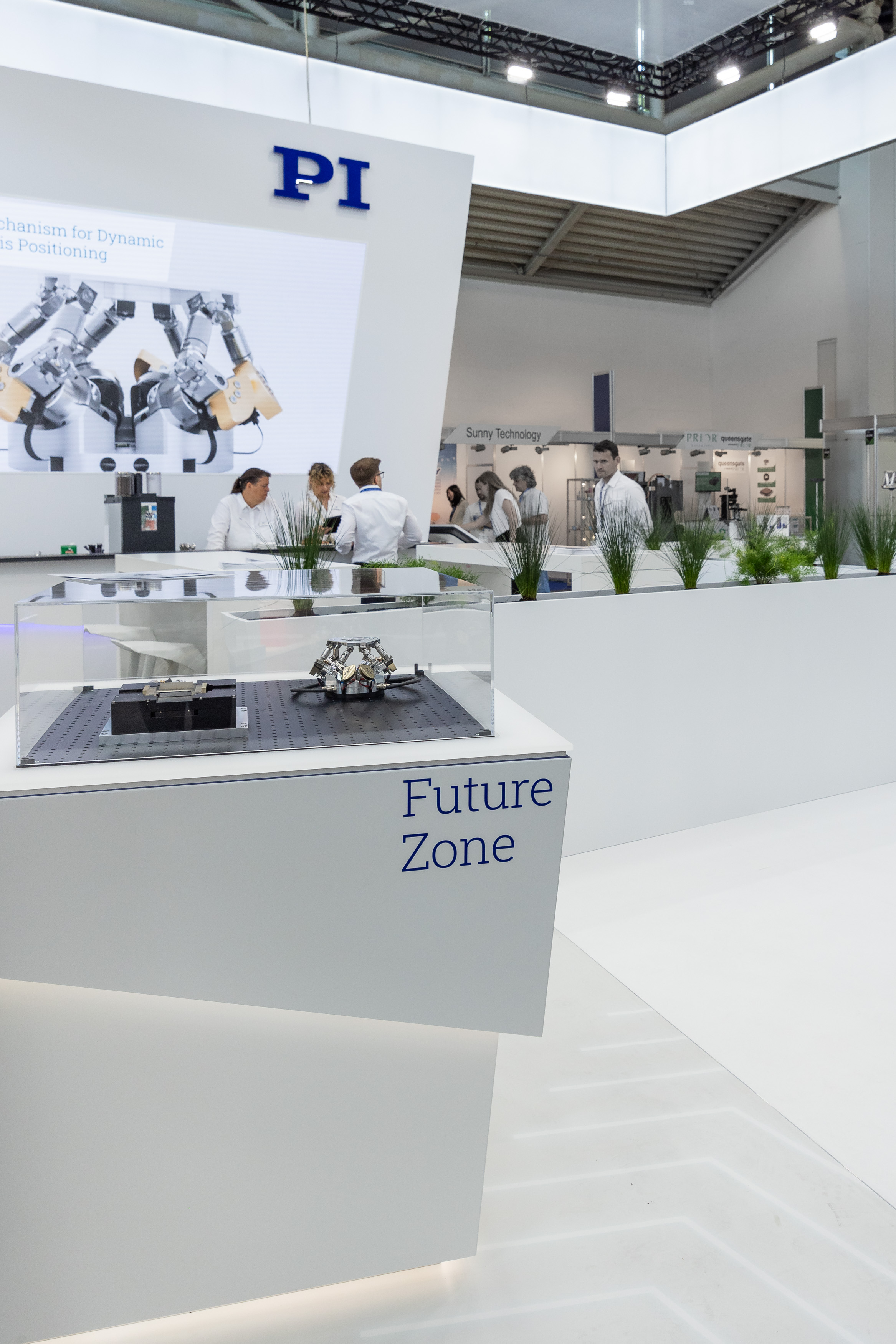 Präzision neu definiert: PI überzeugt mit kosteneffizienten ...