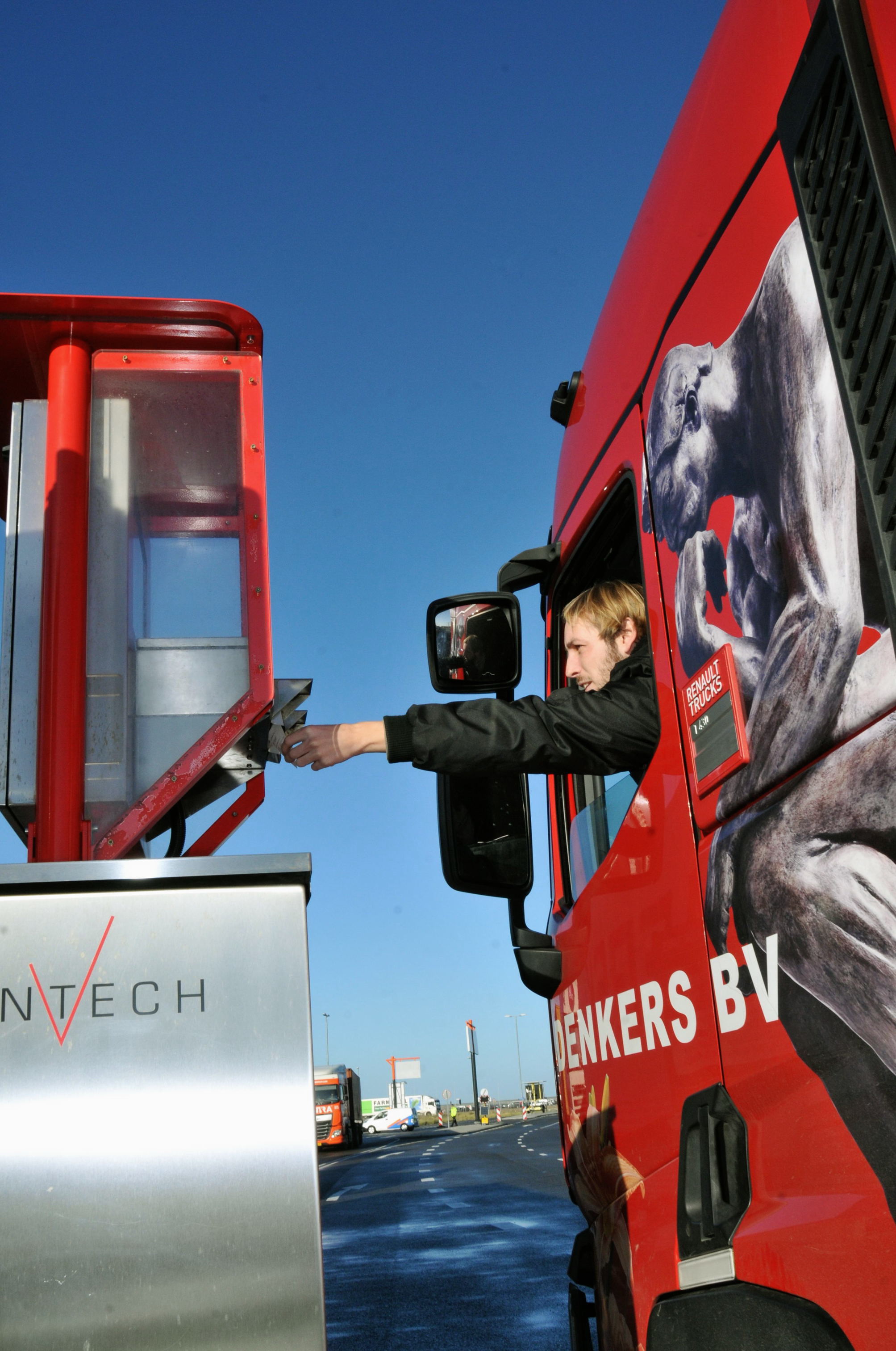 A green smiley for more safety, VENTECH Systems GmbH, Story - PresseBox