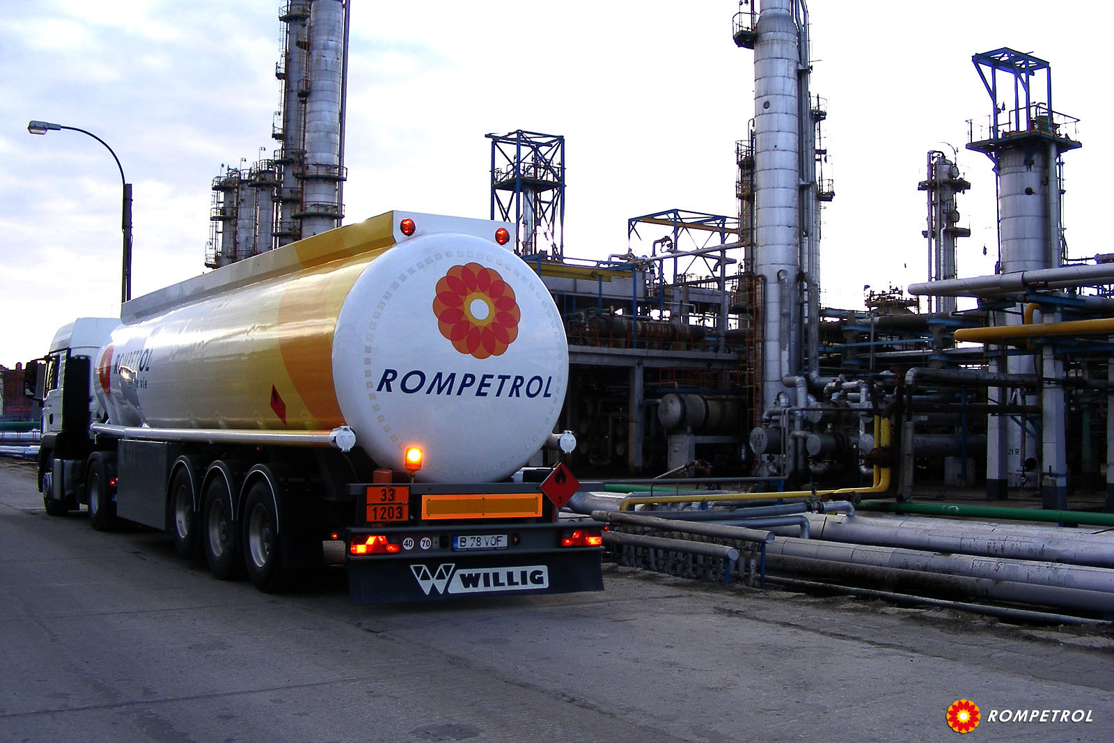 Rompetrol automatisiert Downstream-Geschäft in Rumänien, Implico GmbH ...