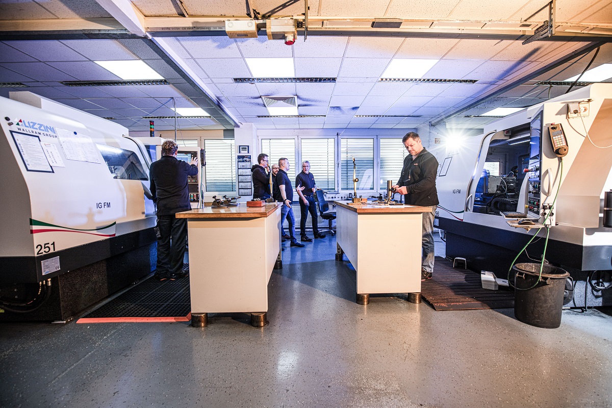 WALLRAM spart täglich bis zu vier Arbeitsstunden in der Produktionsplanung: mit proMExS von Sack ...