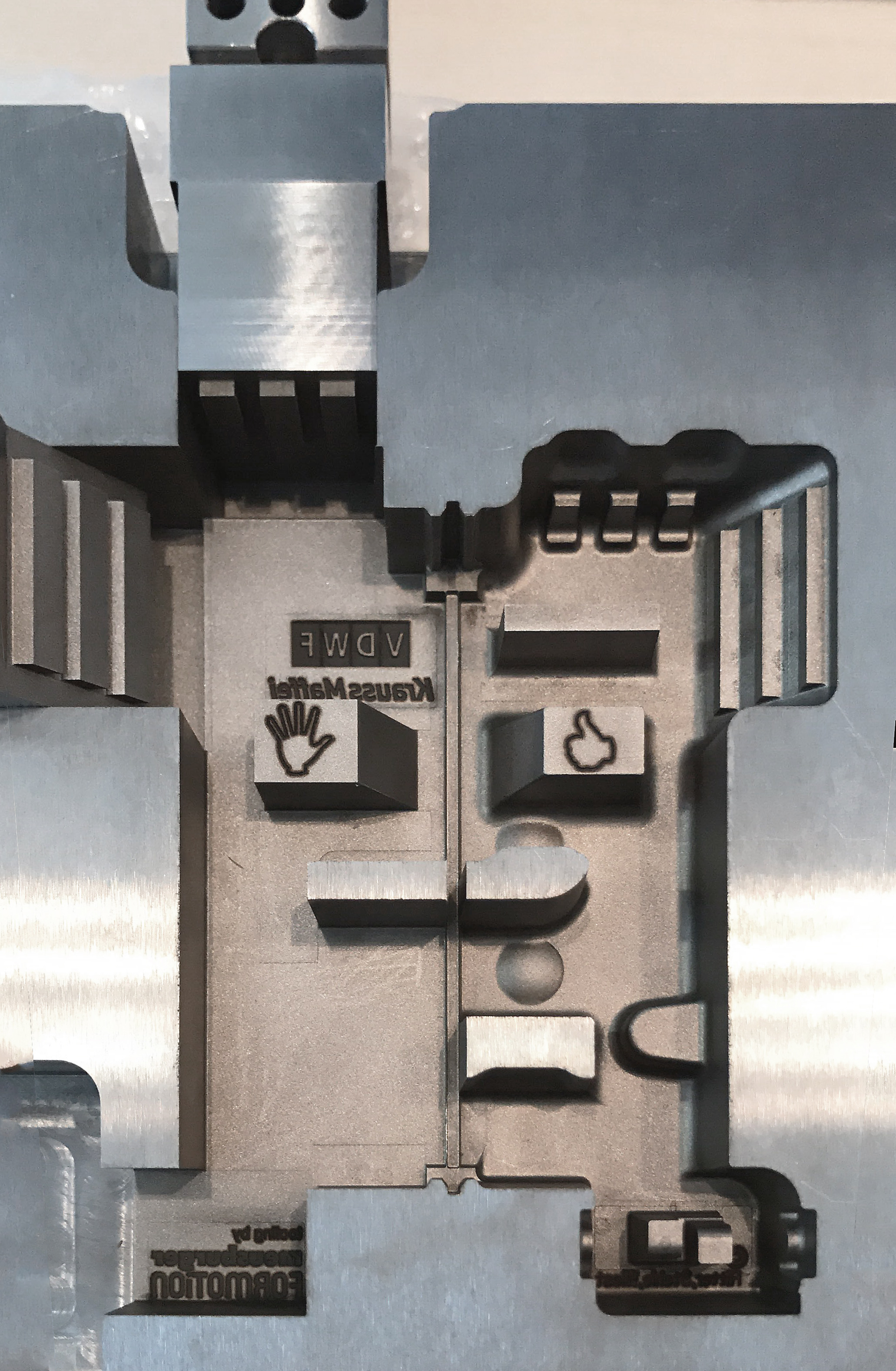 Der Polyman ist da!, VDWF – Verband Deutscher Werkzeug- und Formenbauer ...