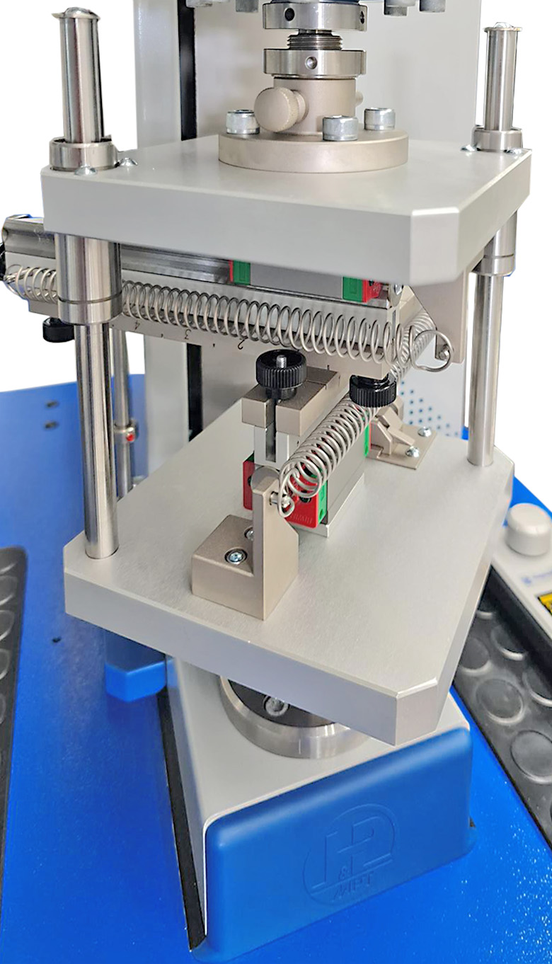 Bestimmung der Zugfestigkeit in Z-Richtung nach TAPPI T541 oder ISO 15754, Hegewald & Peschke ...
