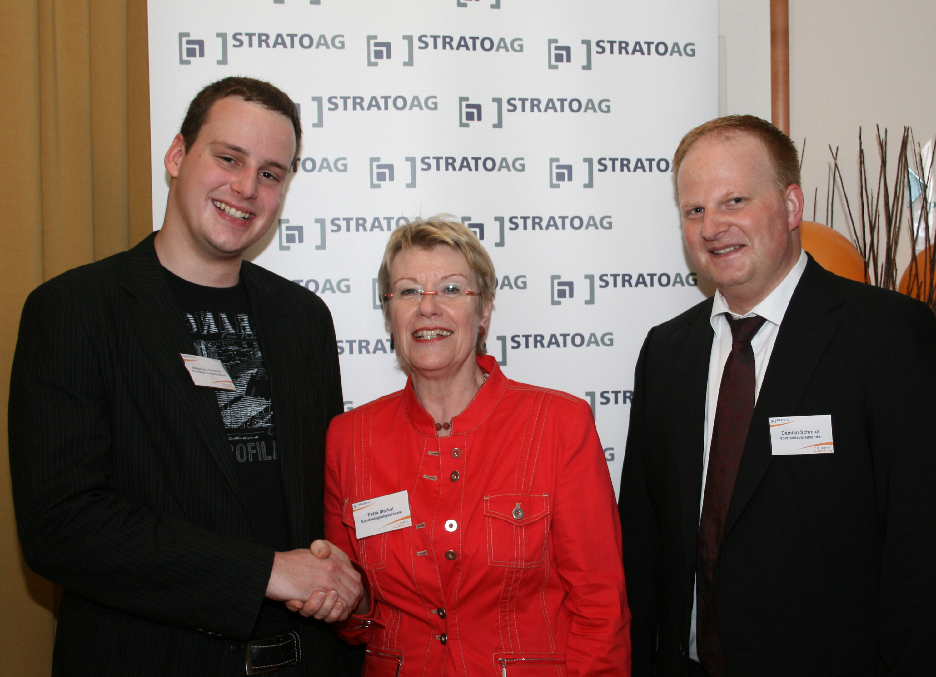 Berliner IT-Firma STRATO AG feiert 10 Jahre Ausbildung, STRATO AG ...