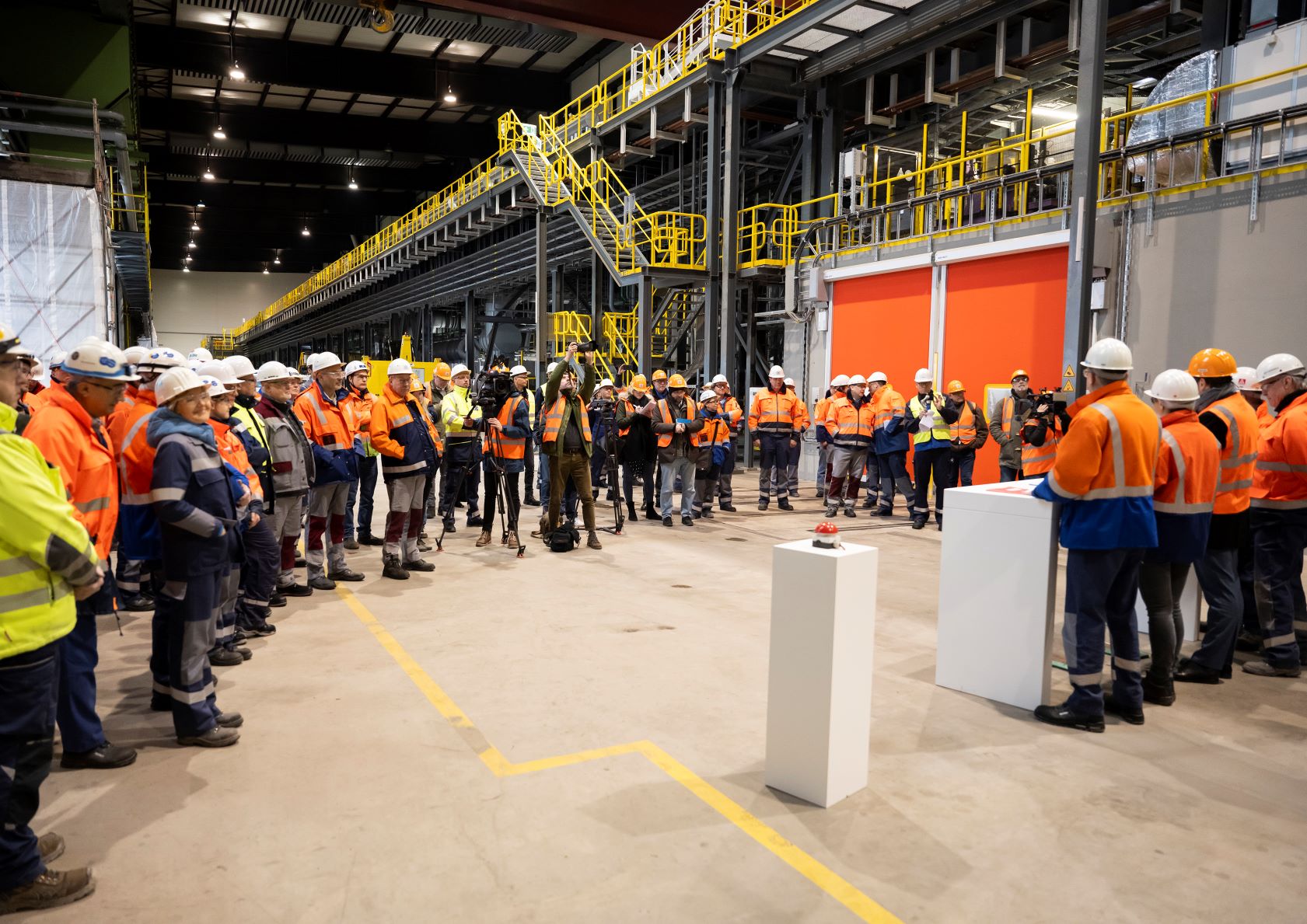 Zukunftsinvestition für Elektromobilität: thyssenkrupp nimmt neue ...