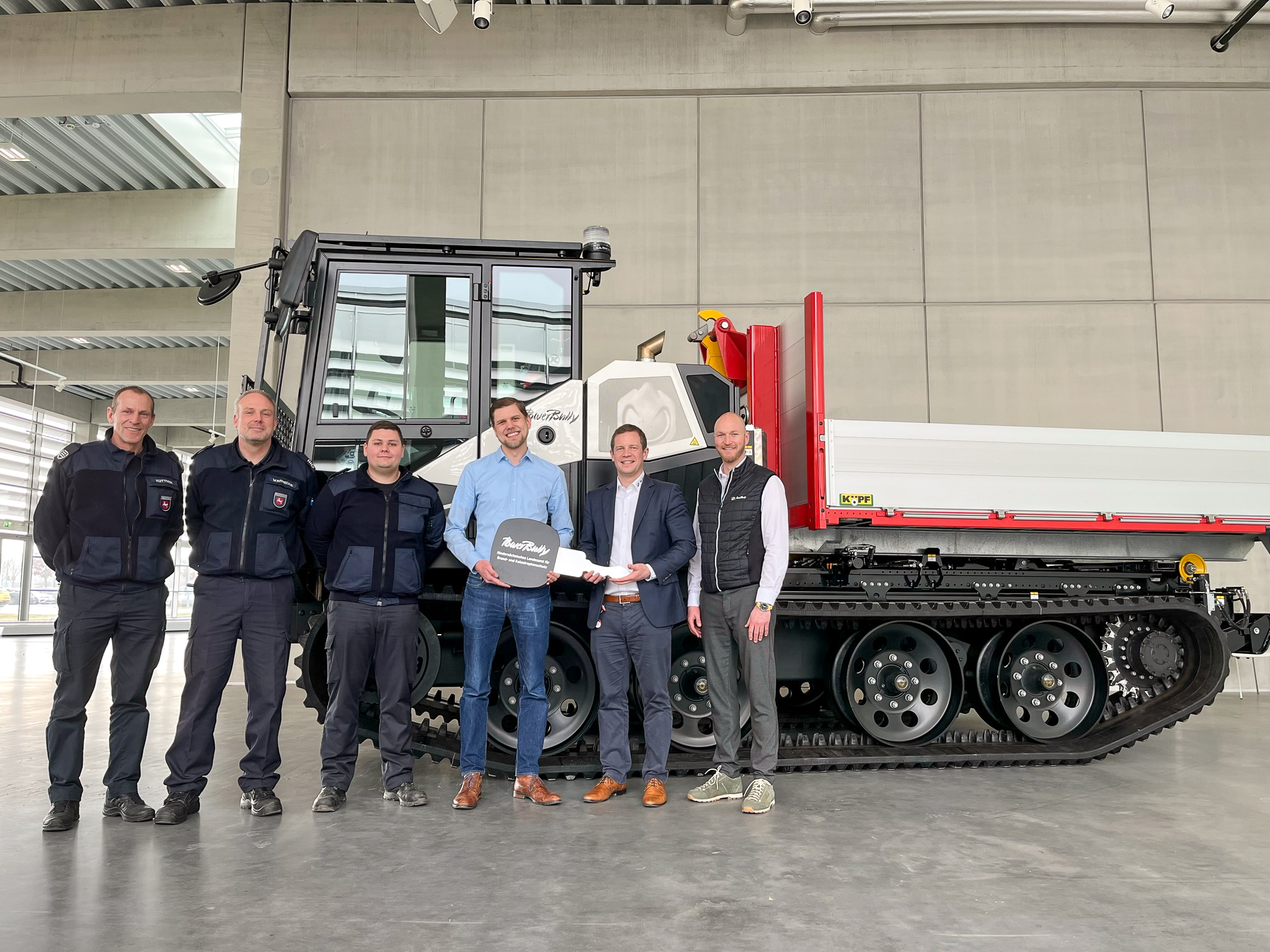 PowerBully für den Katastrophenschutz, Kässbohrer Geländefahrzeug AG ...