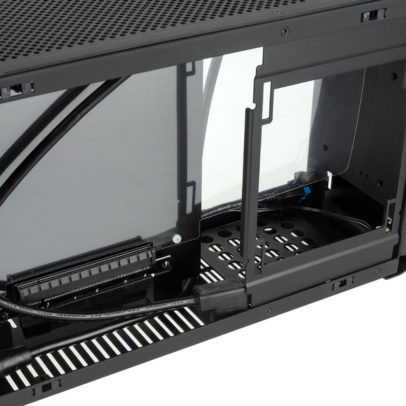 JETZT bei Caseking - Das DAN Cases A4-SFX V3 Mini-ITX-Gehäuse für ...