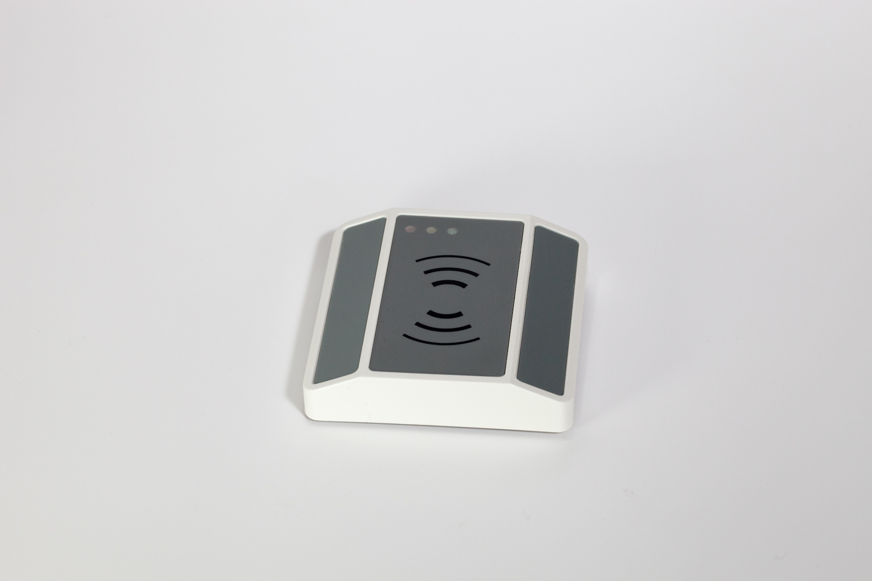 LEGIC- Multi Card Reader MCR & MCR-K, SMART Technologies ID GmbH, Story ...