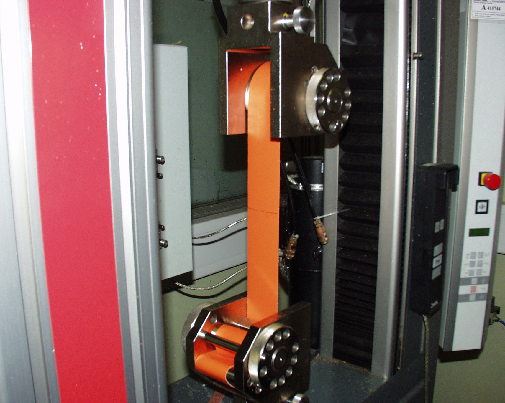 Tensile tests prove critical to building's success, Zwick GmbH & Co. KG ...