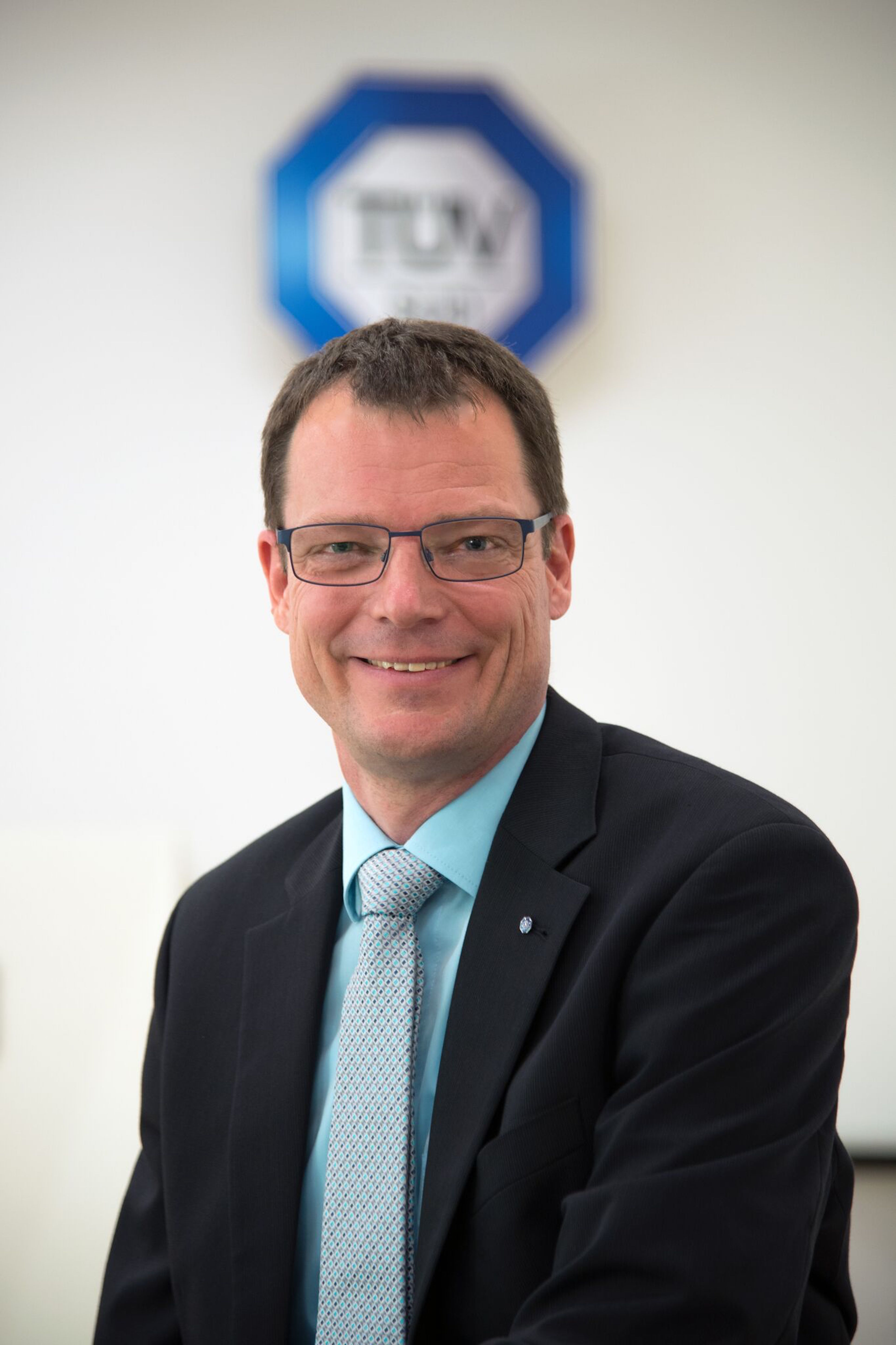 TÜV SÜD: Thomas Sieber neuer Leiter der Überwachungsorganisation, TÜV ...