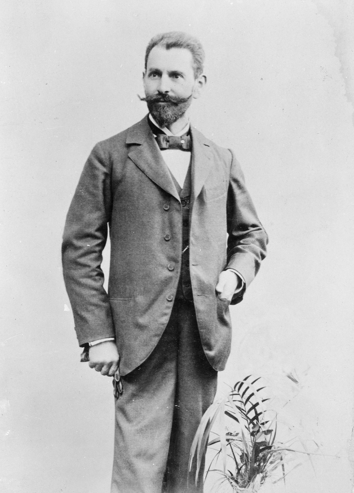 The ball grinding machine from Friedrich Fischer was patented 125 years ...