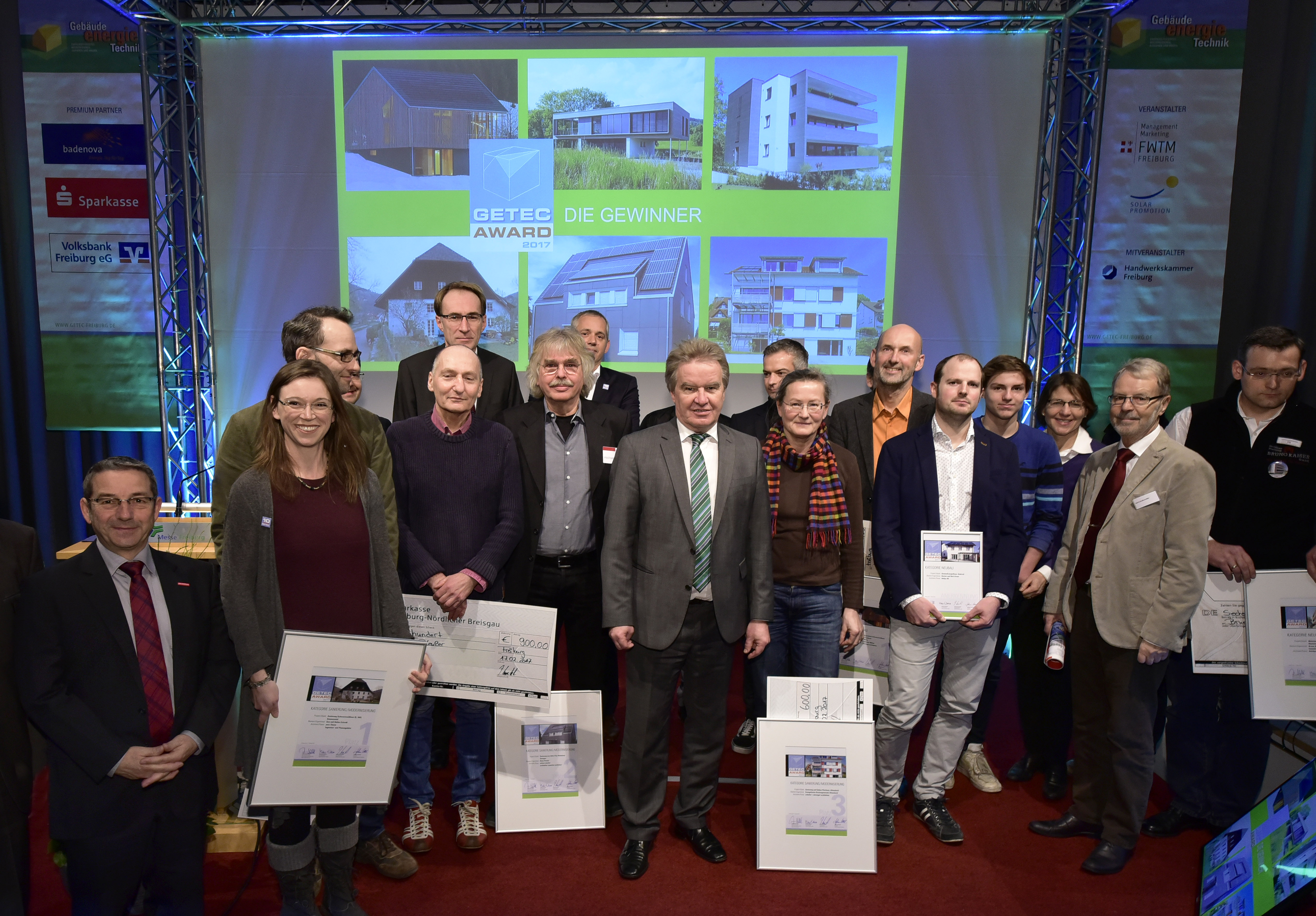 Start der zehnten Gebäude.Energie.Technik: Umweltminister Untersteller ...