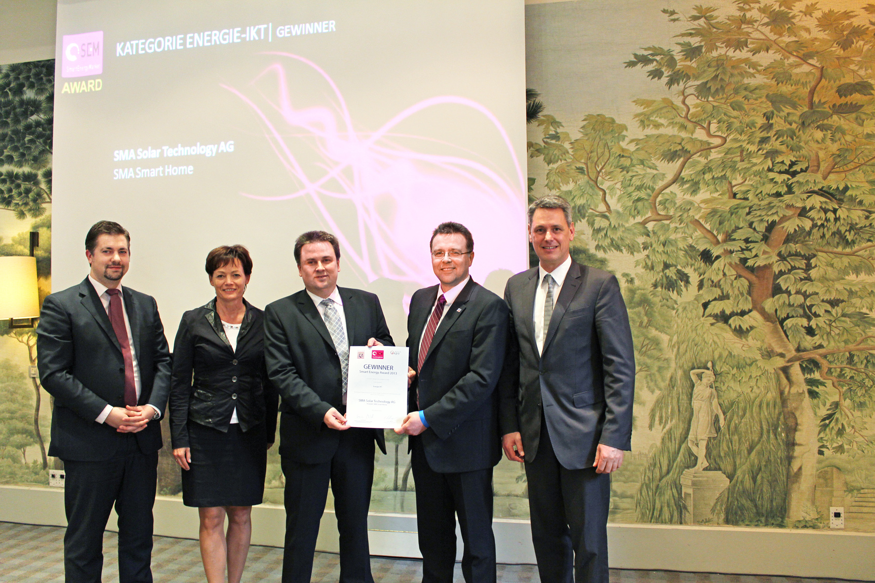 SMA Smart Home mit Smart Energy Award 2013 ausgezeichnet, SMA Solar ...