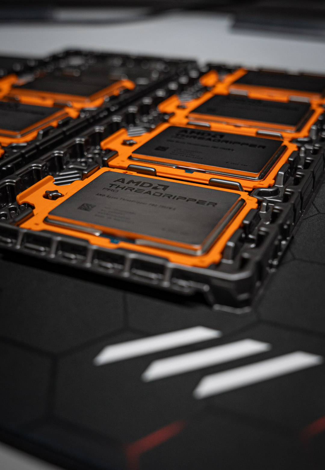 Workstations mit AMD Ryzen Threadripper 7000WX bei MIFCOM, MIFCOM GmbH ...