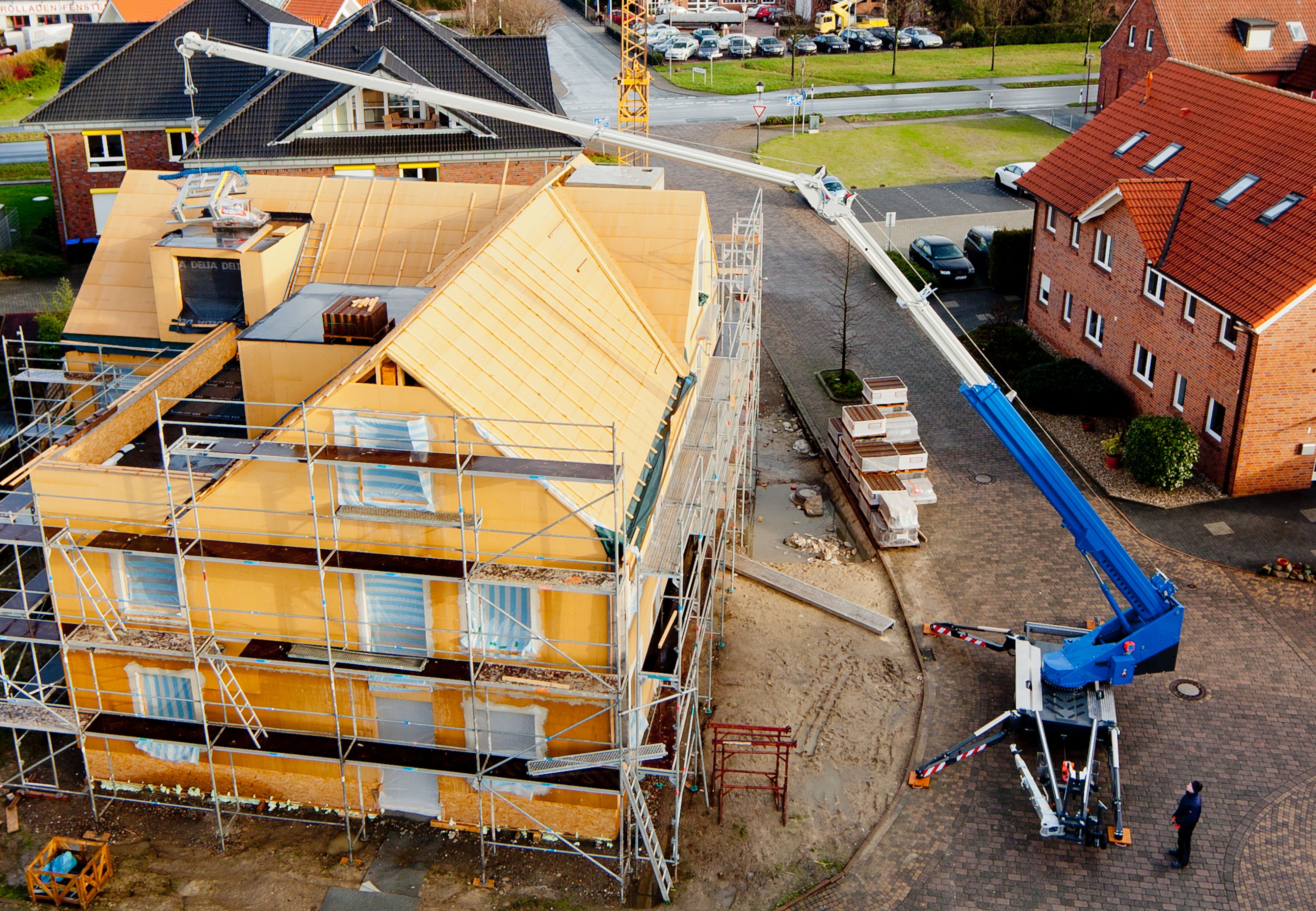 Die Vielfalt der Hebetechnik zu Gast in Paris, Böcker Maschinenwerke GmbH, Story - PresseBox