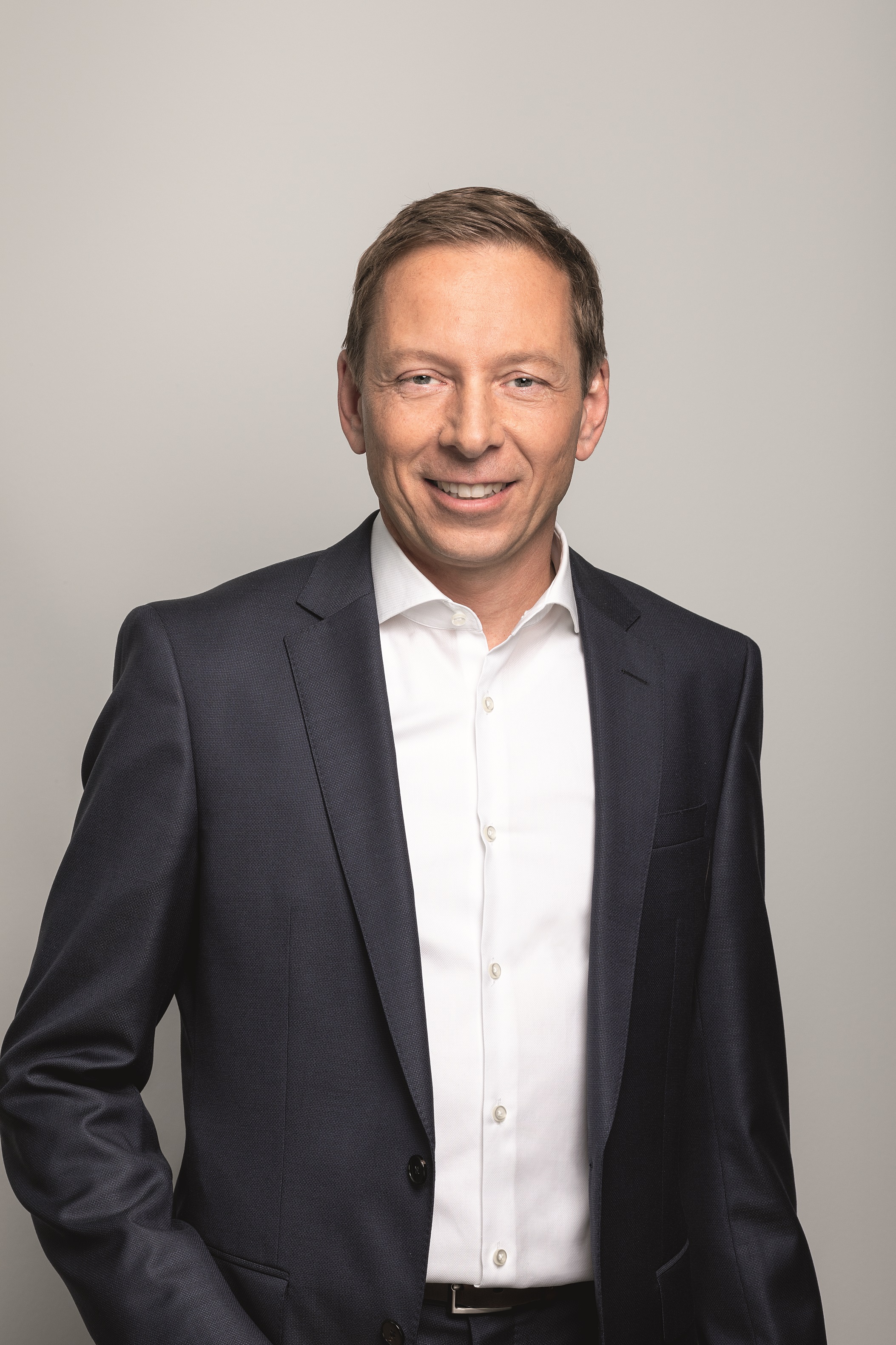 ZF macht automatisiertes Parken handlicher, zugänglicher und ...