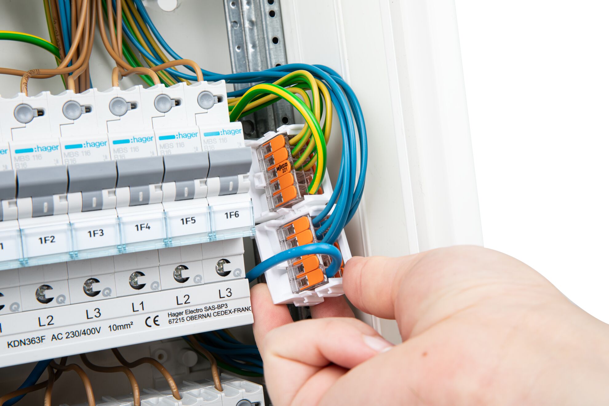 Jetzt 10-fach stark: Die 221-Familie wächst – neue WAGO-Klemme für ...