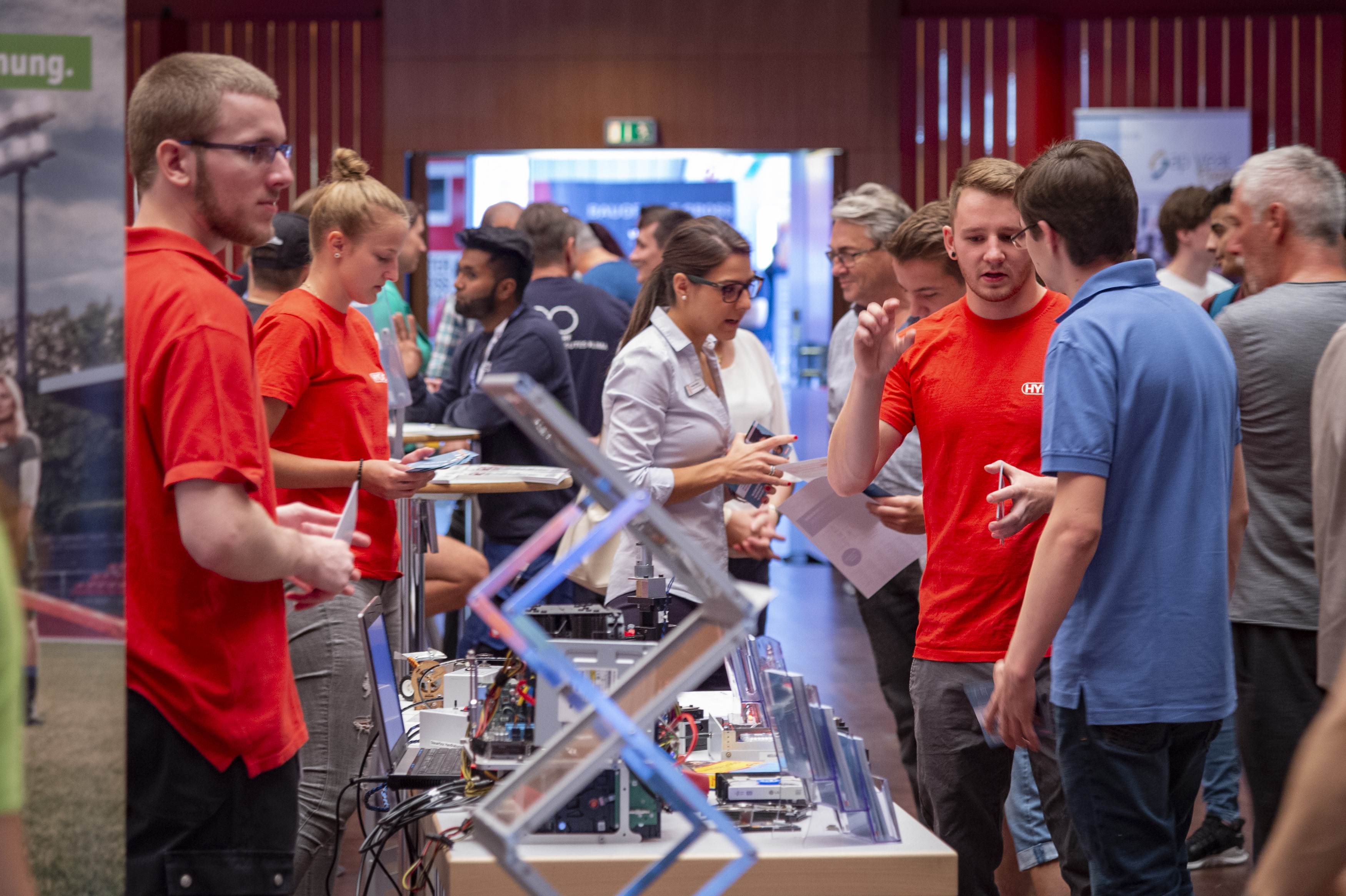 Ausbildungsplatz-Messe „Zukunft zum Anfassen“, Industrie- und ...
