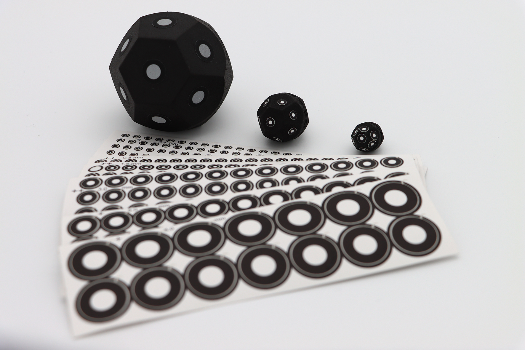 Target-Base Fixiersysteme für 3D Scanning, dk FIXIERSYSTEME GmbH & Co ...