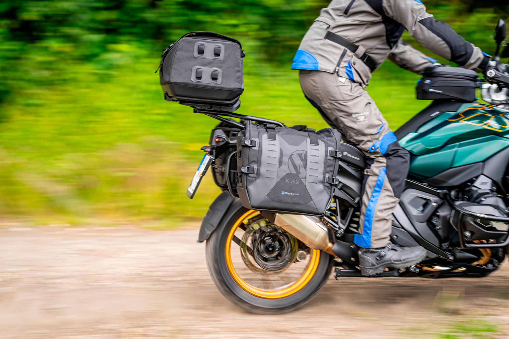 Convincing: The X-system luggage solutions for the BMW R 1300 GS ...