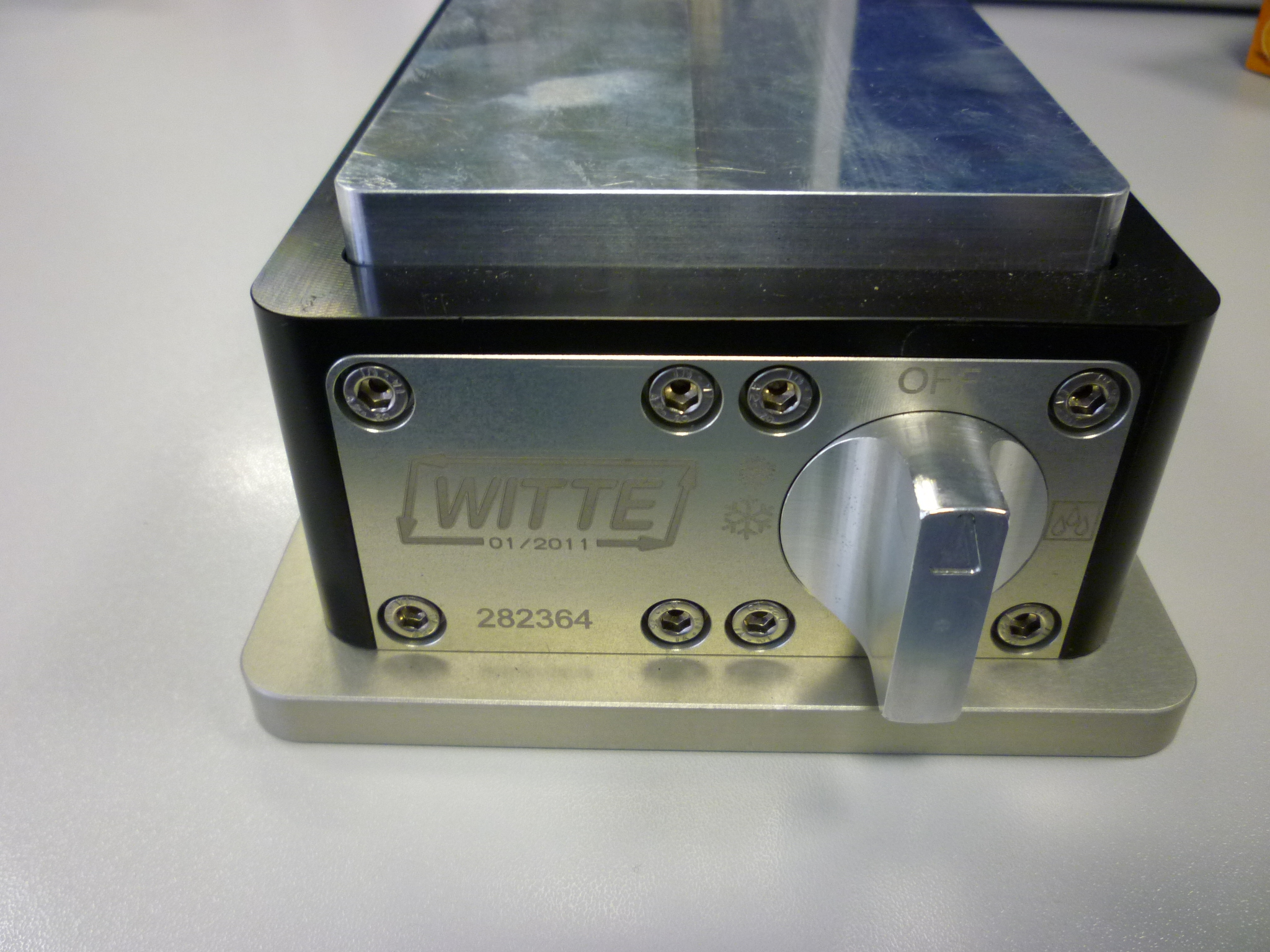 Coole Spannmethode, Witte Barskamp KG, Story - PresseBox