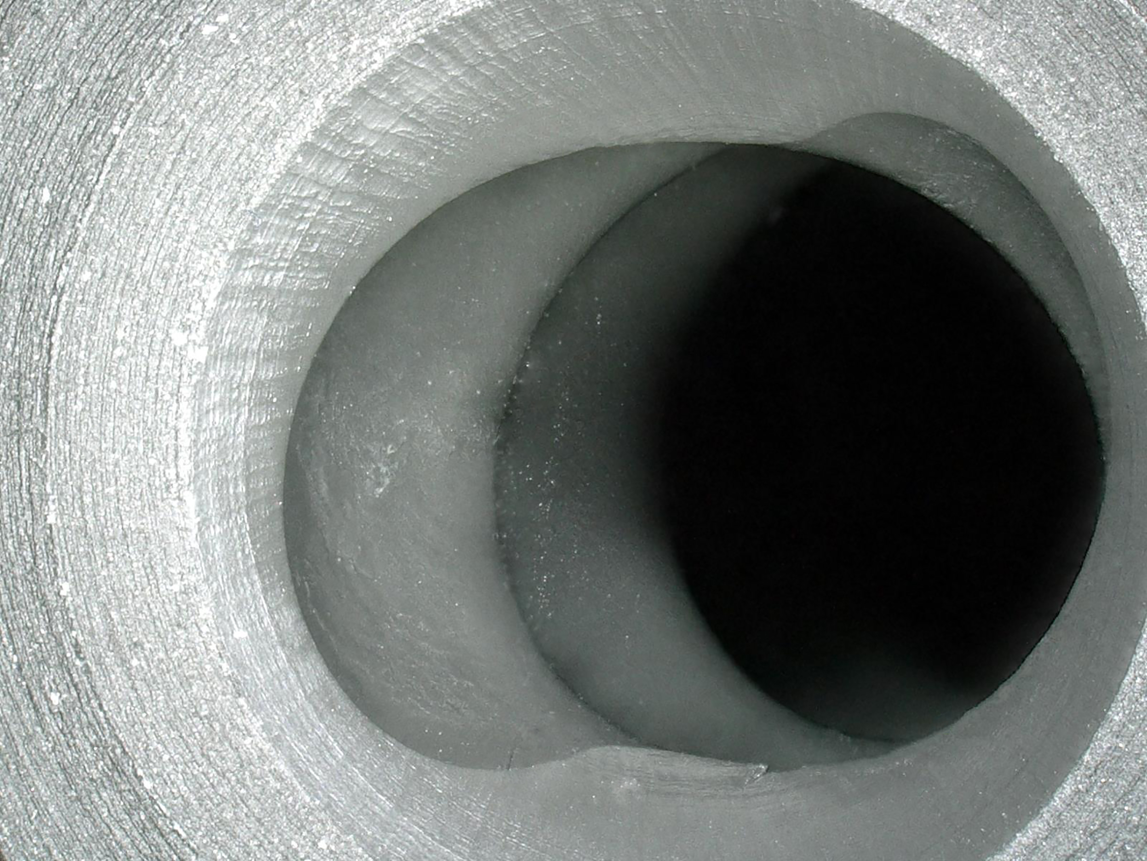 Highly filled silicone for sealing headlights, ViscoTec Pumpen- u ...