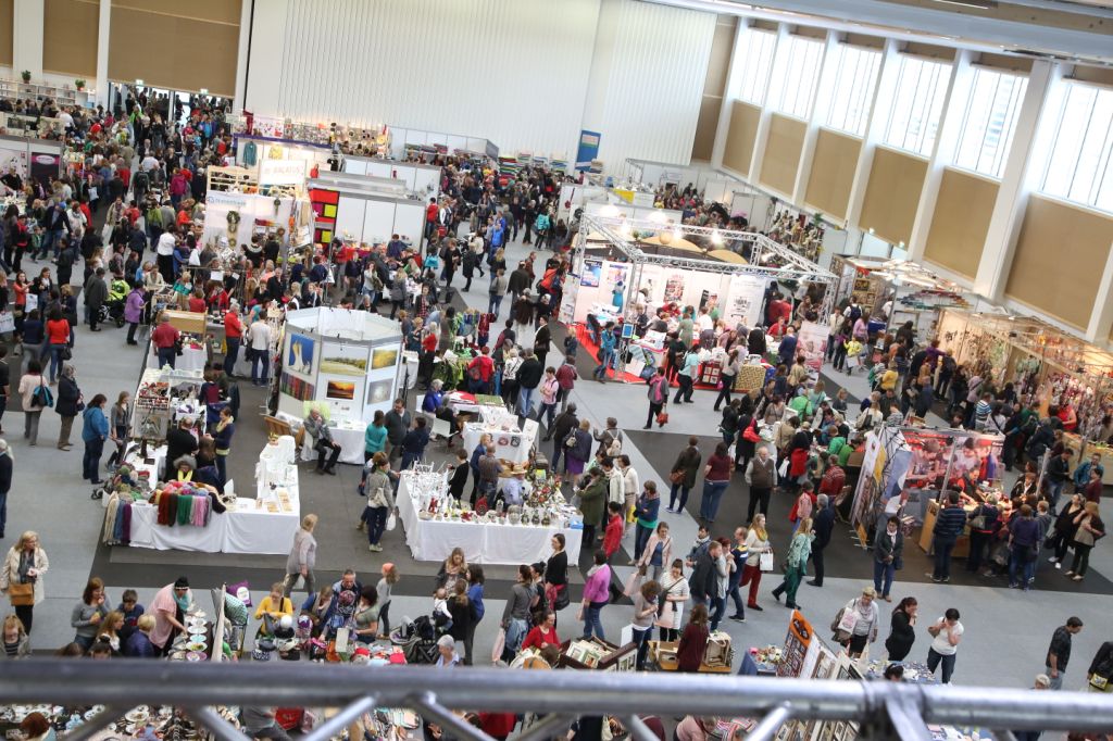 Messepremiere: Mehr als 25.000 stürmten die Kreativ- und Kuchenmesse ...