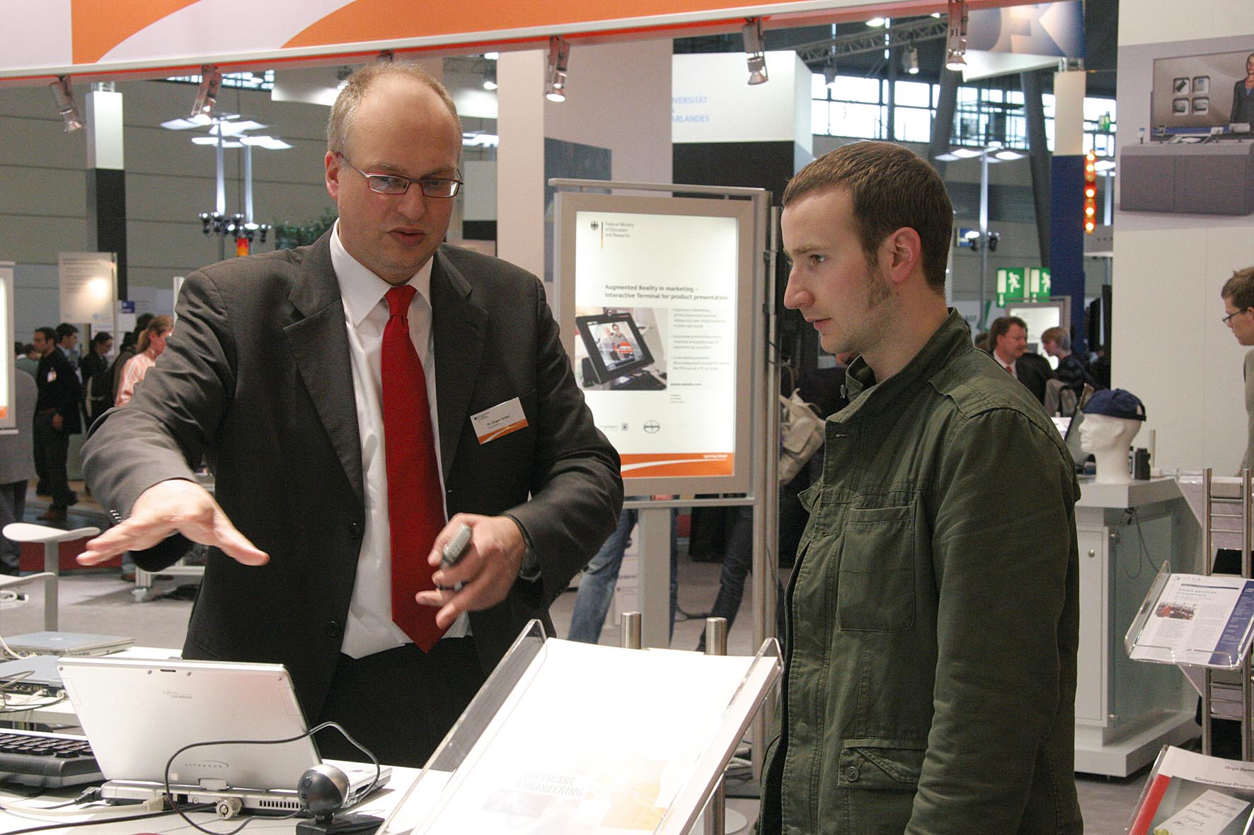 Mit Orga Systems die Zukunft mobiler Datendienste live erleben, Redknee ...