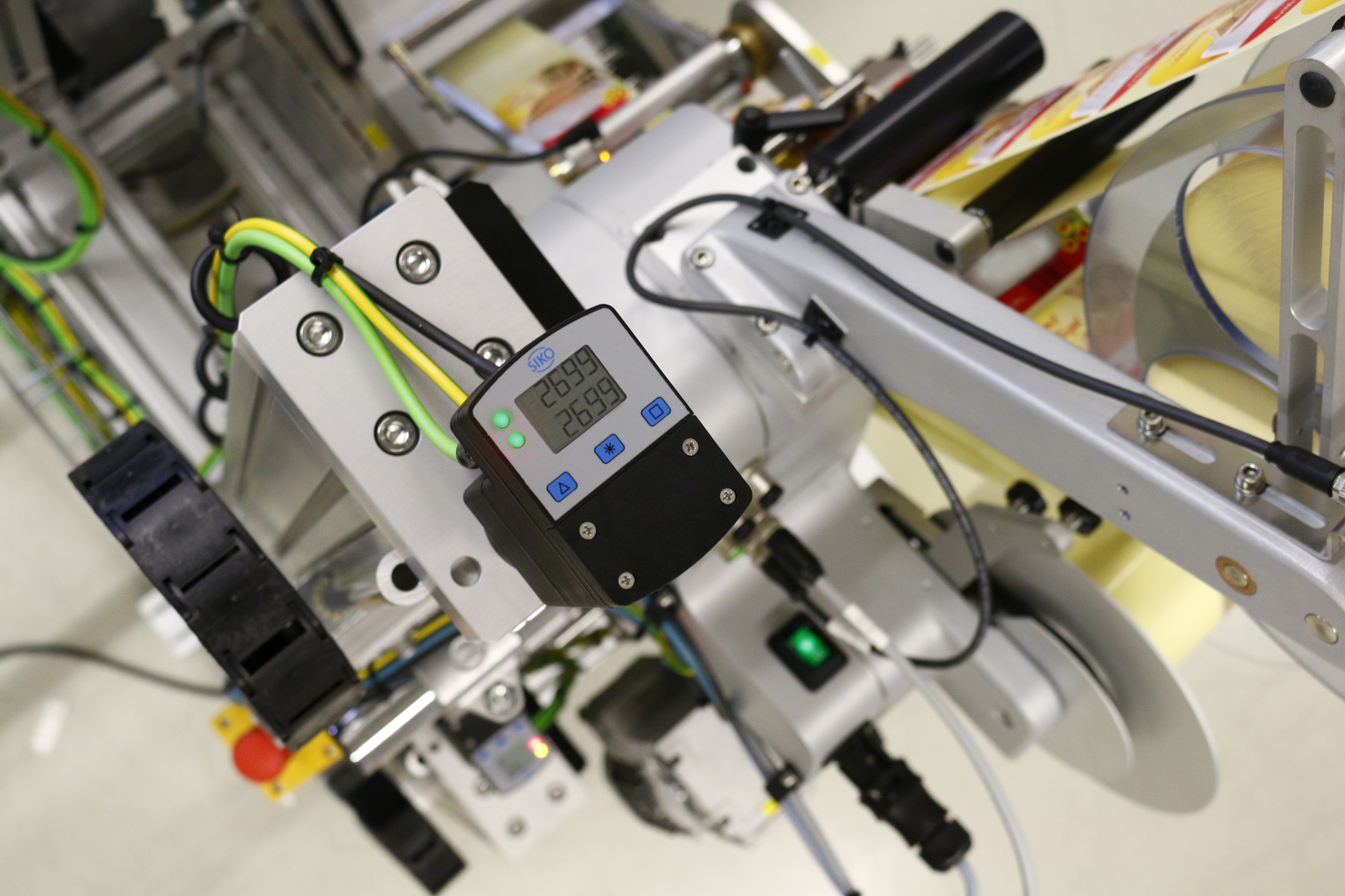 Tierisch gute Kennzeichnungsneuheiten: Bluhm Systeme auf der Interpack ...