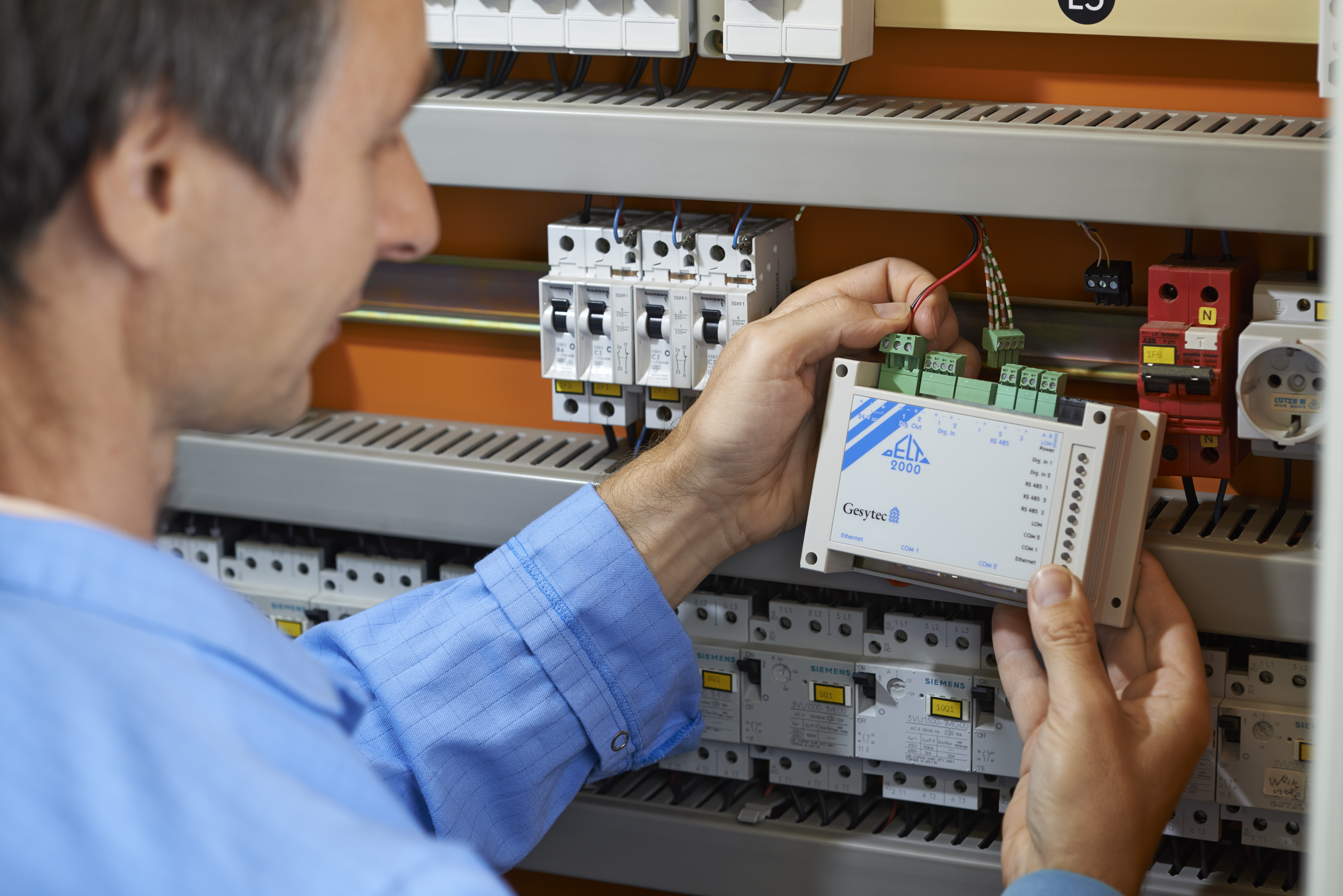 Gesytec: Delta 2000 Box mit Linux, Gesytec GmbH, Story - PresseBox