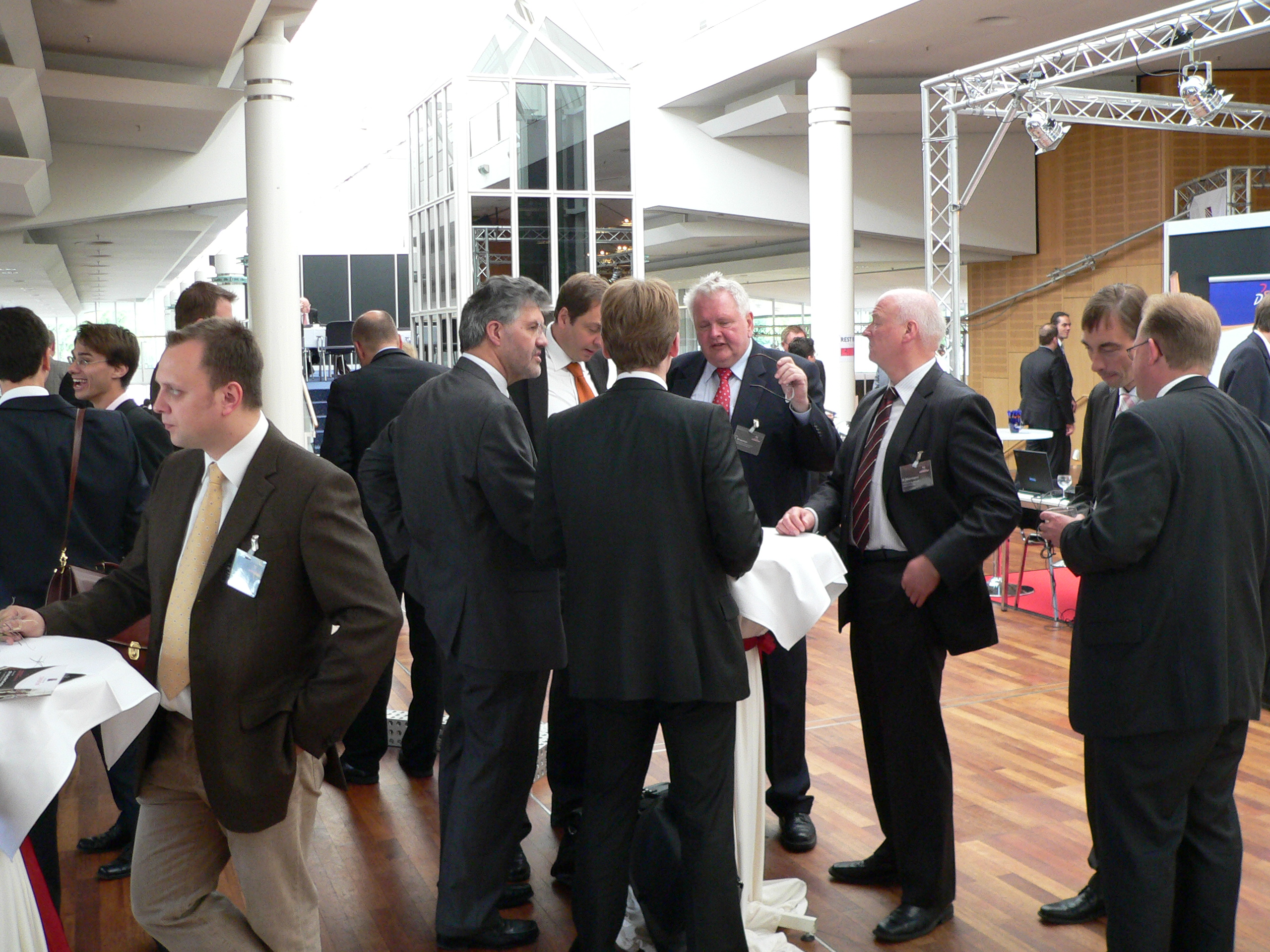 „XXL Composites - for Air, Land & Sea", CFK-Valley Stade Convention GbR ...