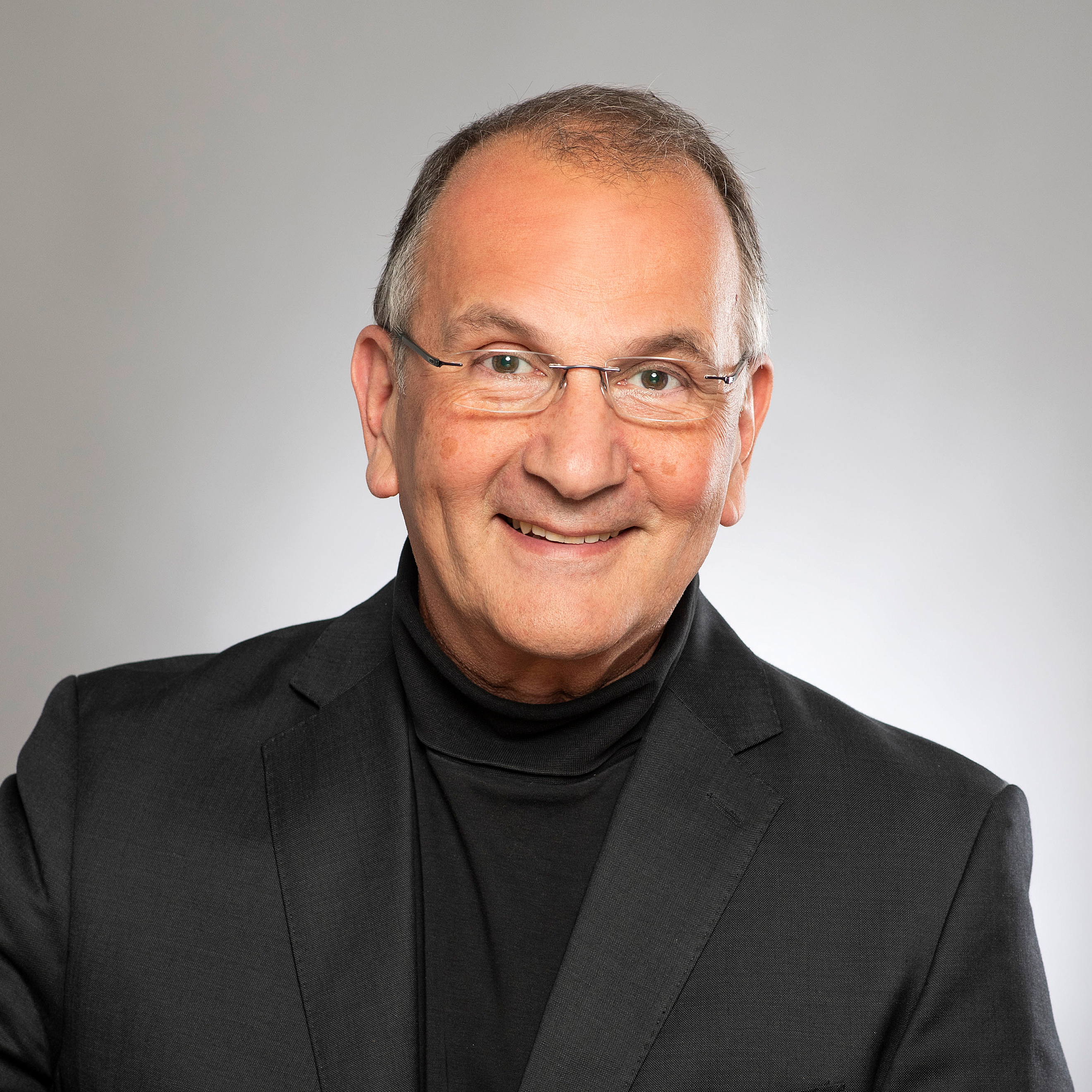 Professor Dr. Mario Schmidt erneut unter den Top 2% Forschenden ...