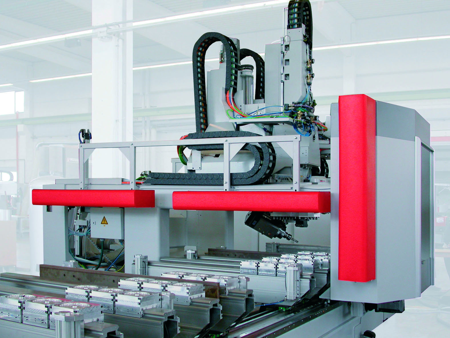 Neues Bearbeitungszentrum - VISION Premium, Reichenbacher Hamuel GmbH ...