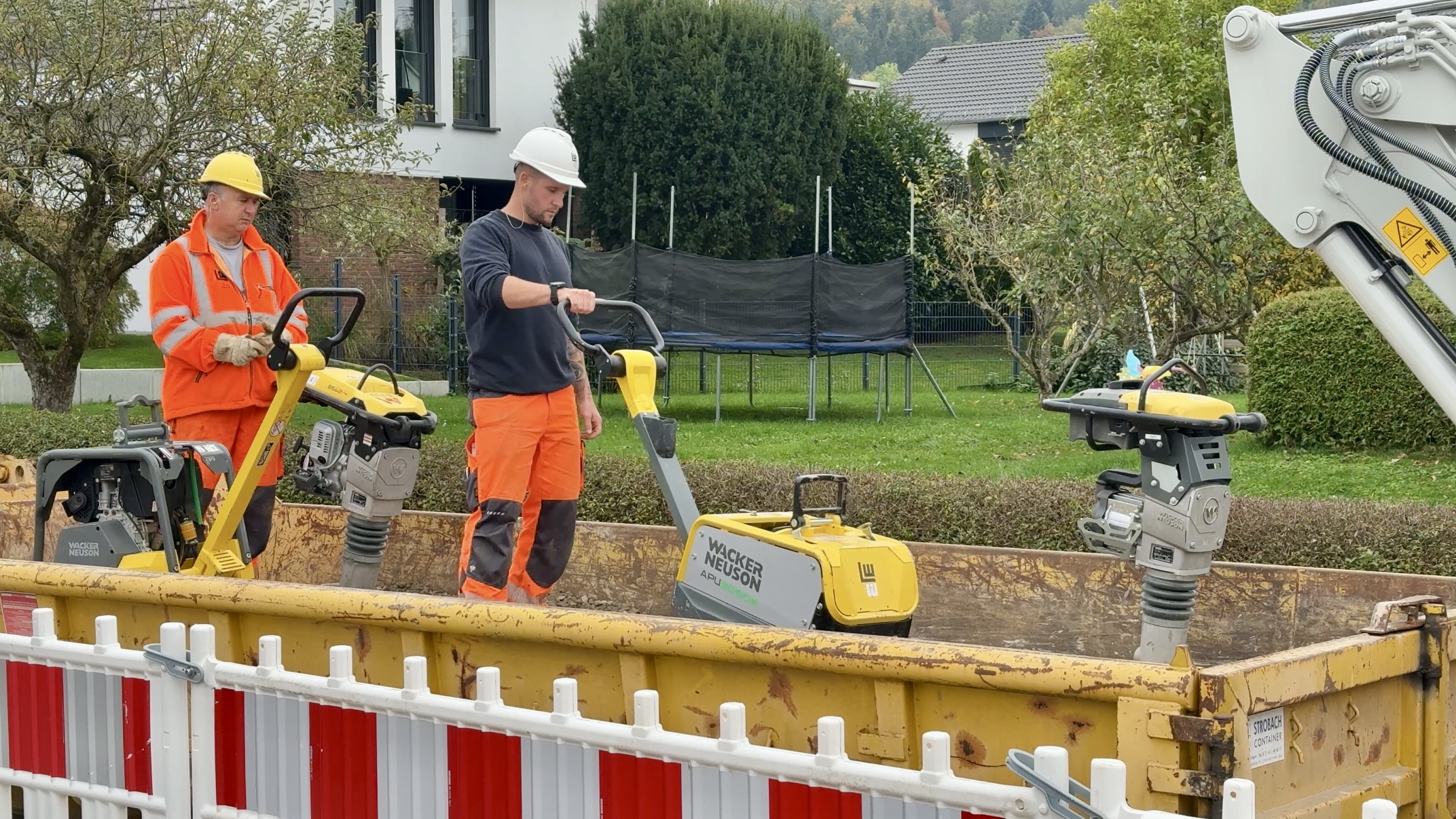 LEONHARD WEISS realisiert erste vollelektrische Baustelle, LEONHARD ...
