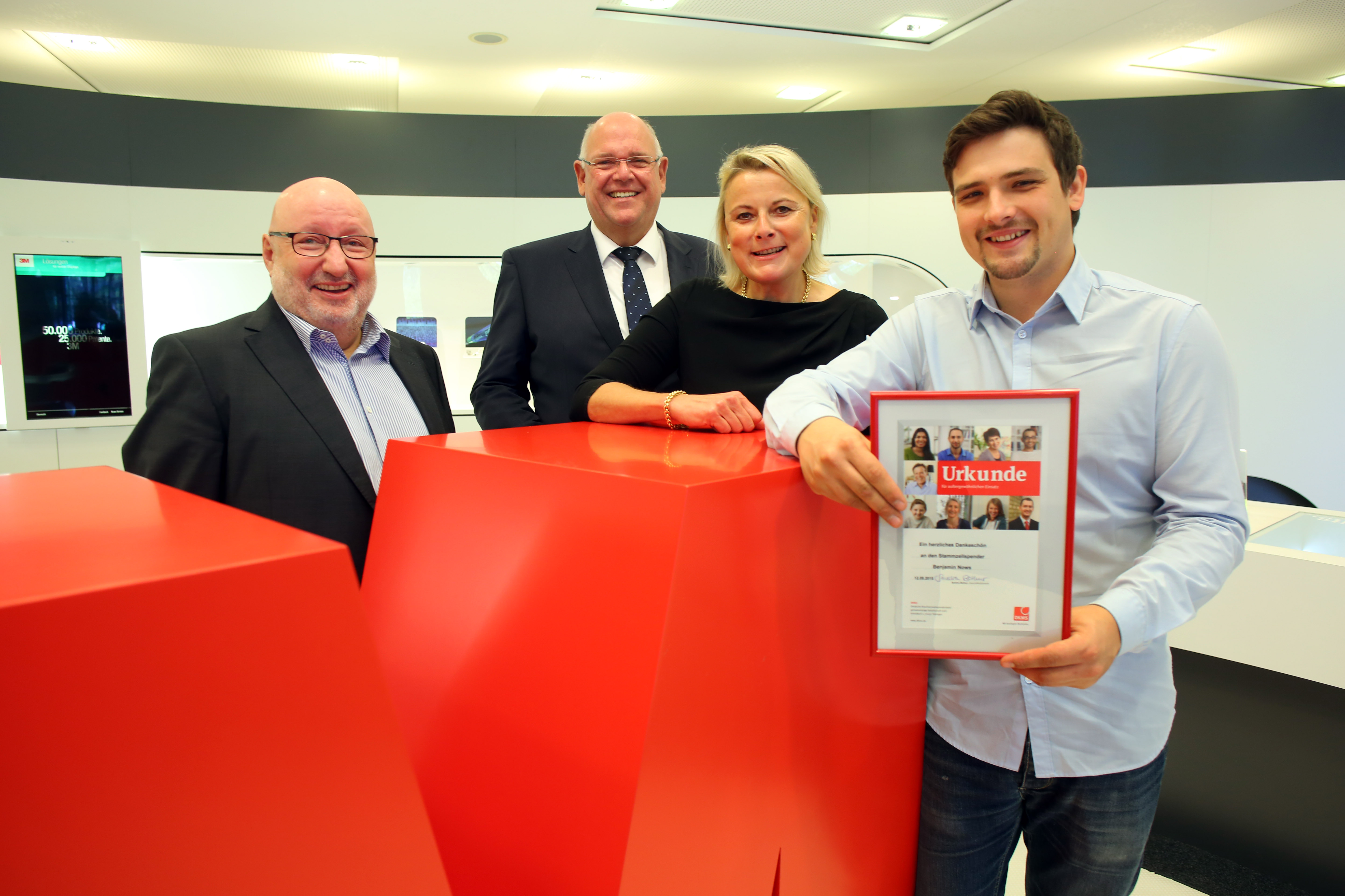 3M Mitarbeiter als Lebensretter geehrt, 3M Deutschland GmbH, Story ...