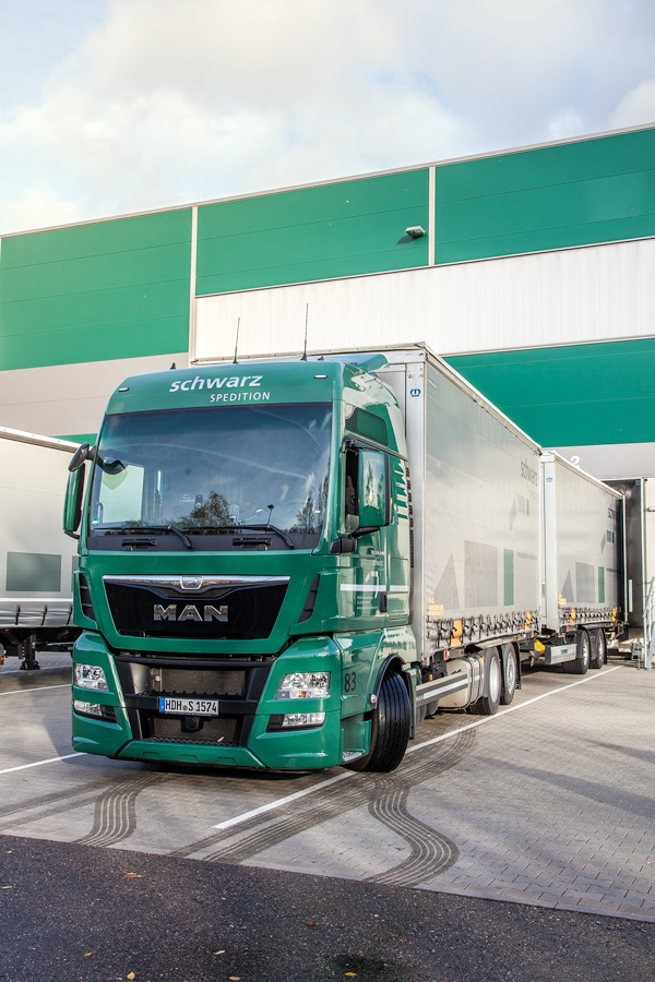 Integriertes GPS-Tracking für die Transportlogistik der Zukunft ...