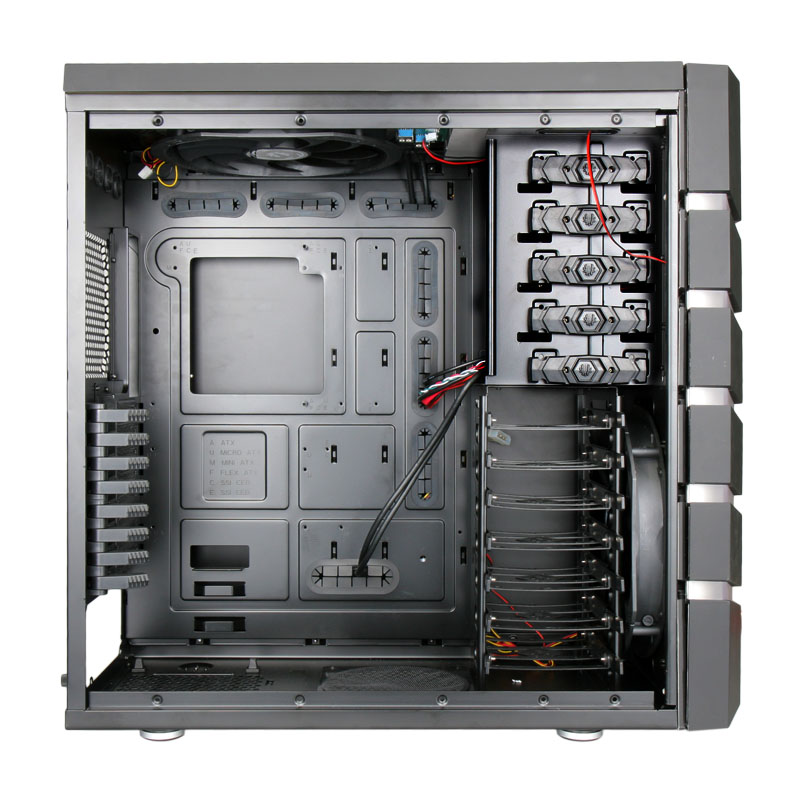 Caseking exklusiv: BitFenix Colossus Venom und Colossus Window Edition ...