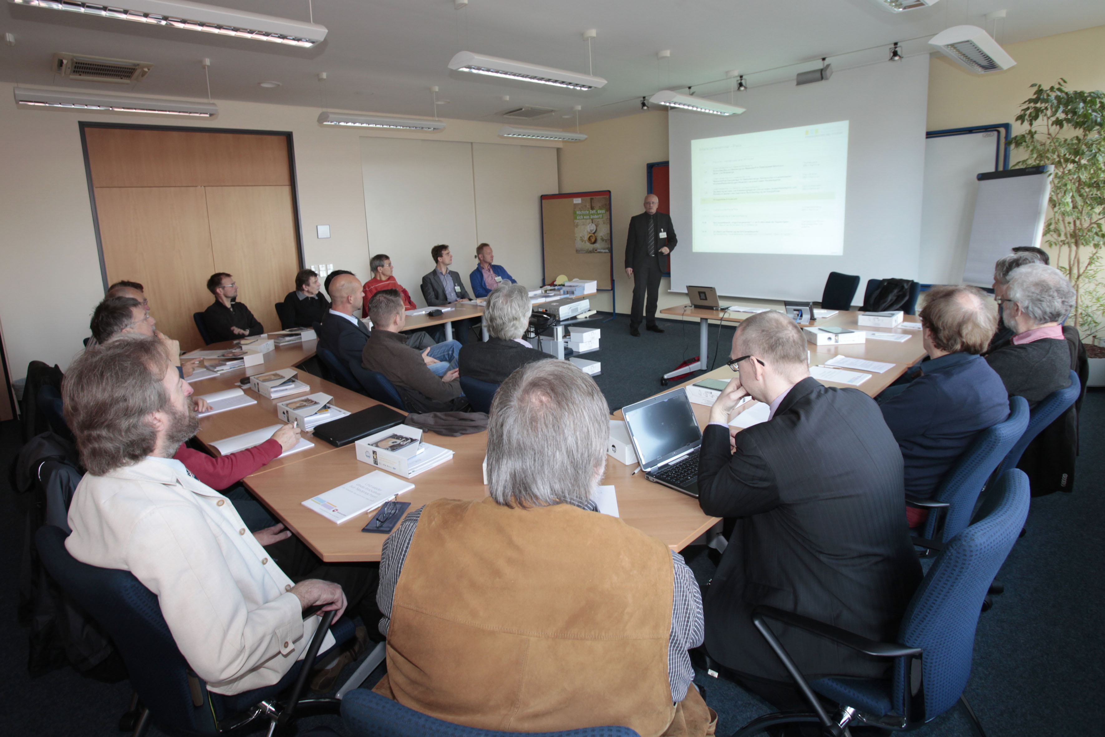 Lehrerseminar „Energiespeicher und –systeme in der schulischen Praxis ...