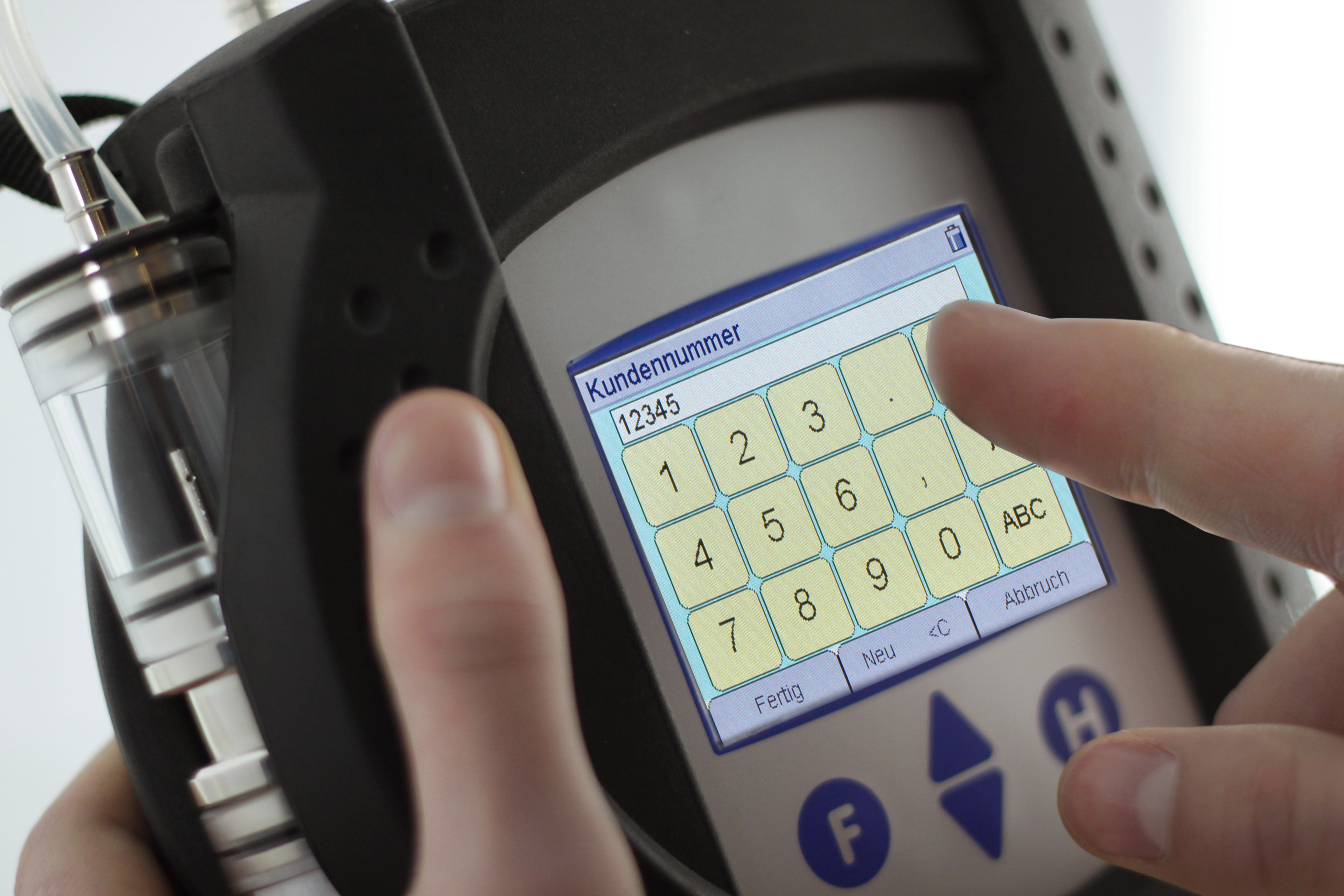 Dräger MSI EM200plus mit Farbdisplay, Touchscreen und Hilfefunktion im ...