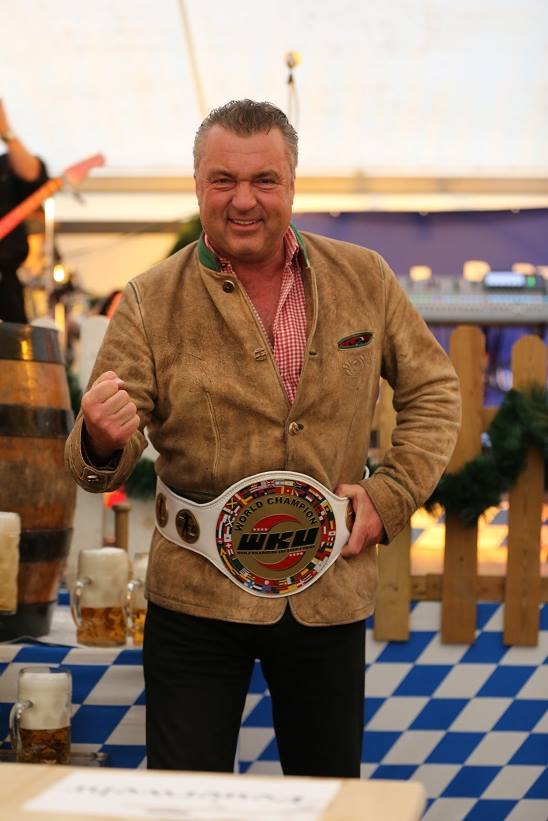 Schlossherr im Land Brandenburg erfüllt sich Jugendtraum ...