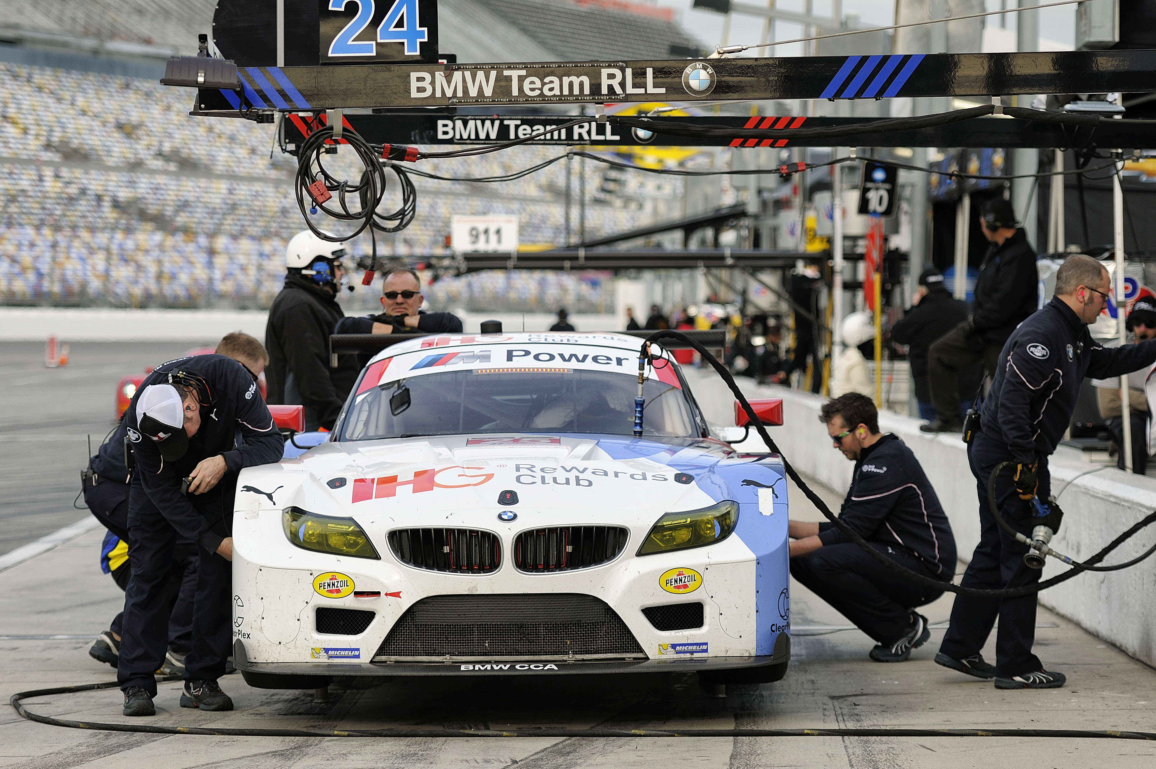 Umfangreiche Partnerschaft: BMW Motorsport und Shell gehen künftig in ...