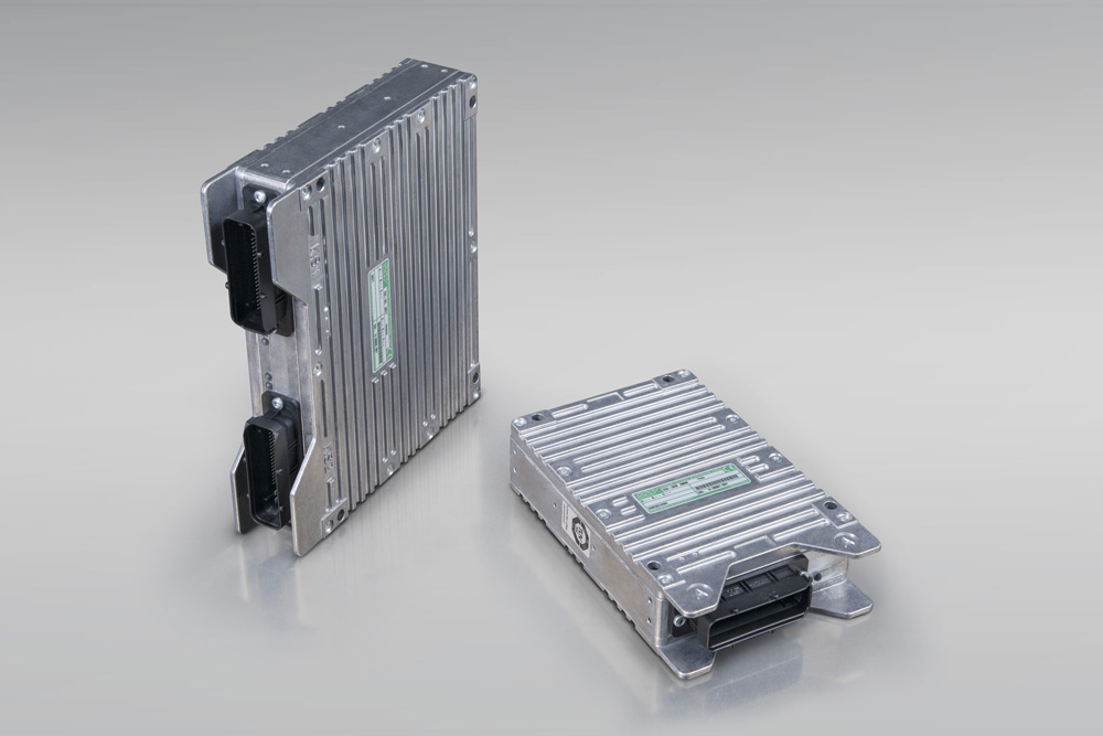 Die ESX® E6 ECUs von STW - bewährte TriCore Rechenleistung mit 126 I/O ...