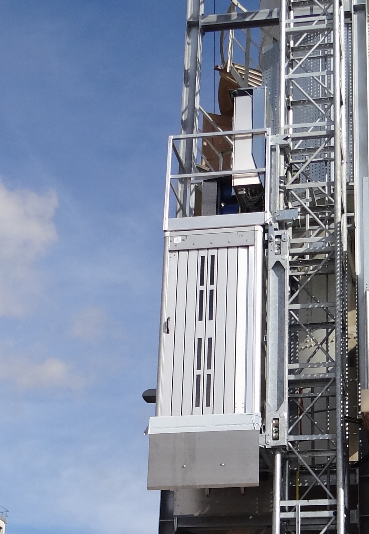 Große Lösung für kleine Kristalle, Böcker Maschinenwerke GmbH, Story - PresseBox