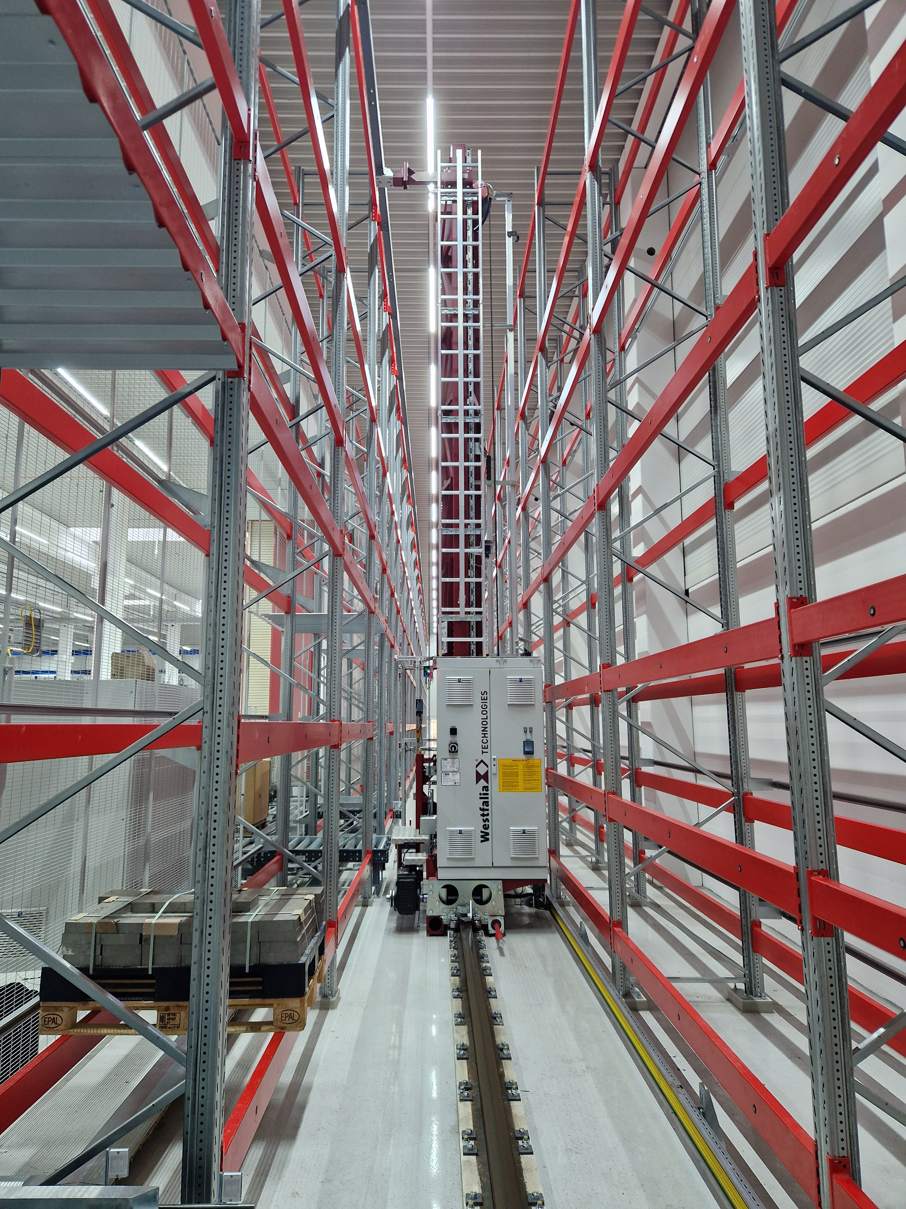 Mit Sicherheit ein verlässlicher Partner: Westfalia auf der LogiMAT ...