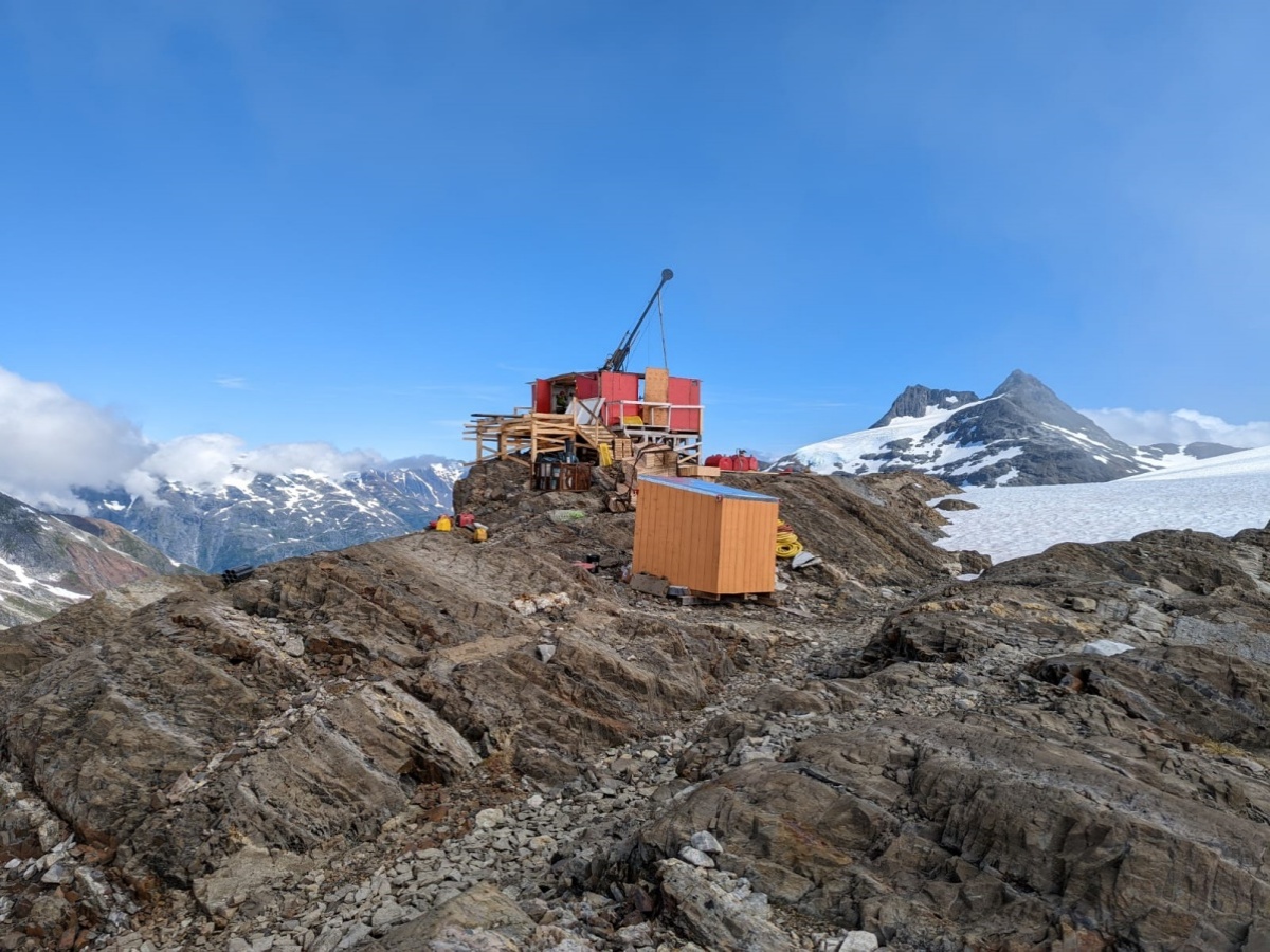 Goliath Resources findet auf Anhieb sichtbares Gold in der Golden Gate ...