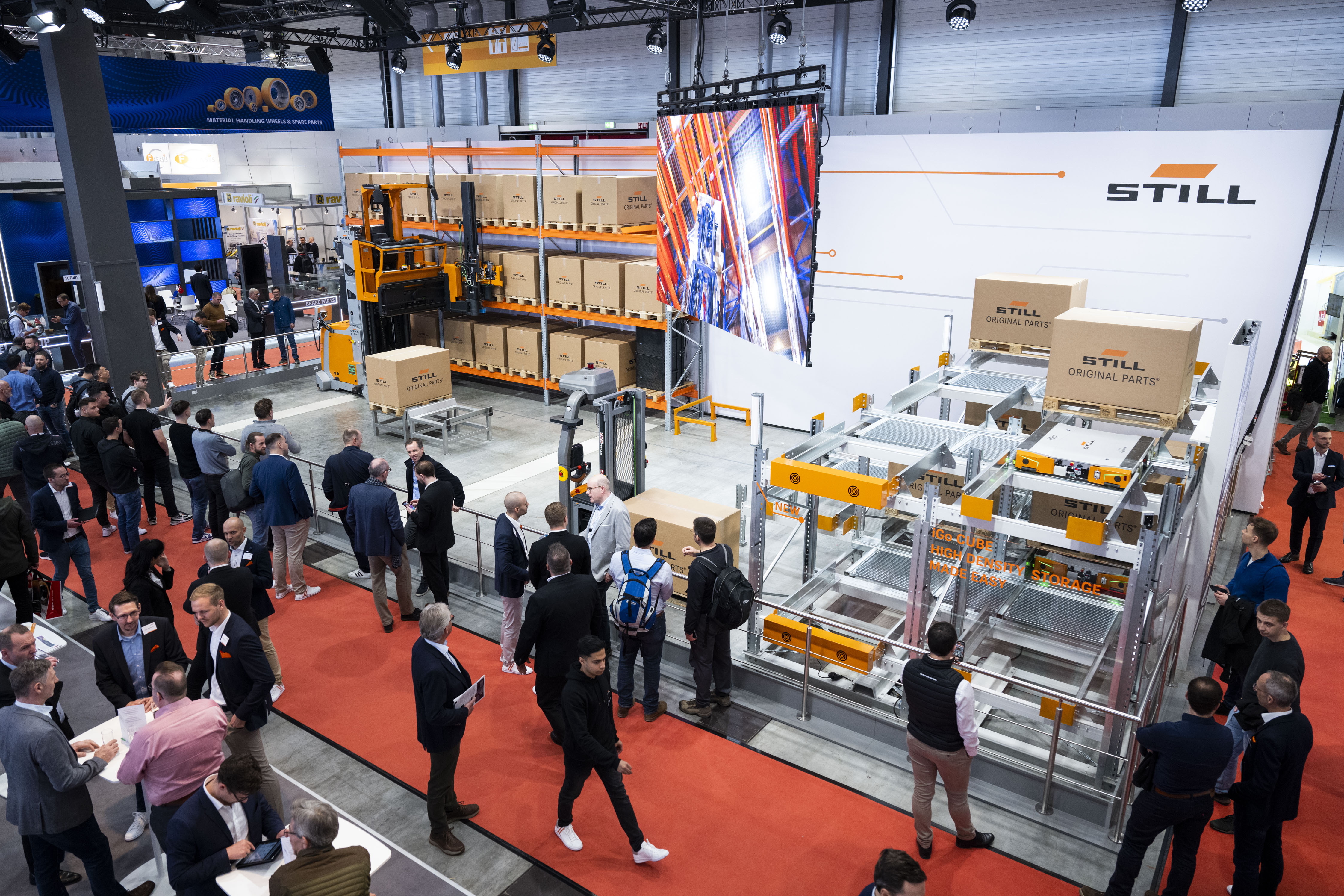 Die Zukunft ist jetzt: STILL präsentiert smarte Intralogistiklösungen ...
