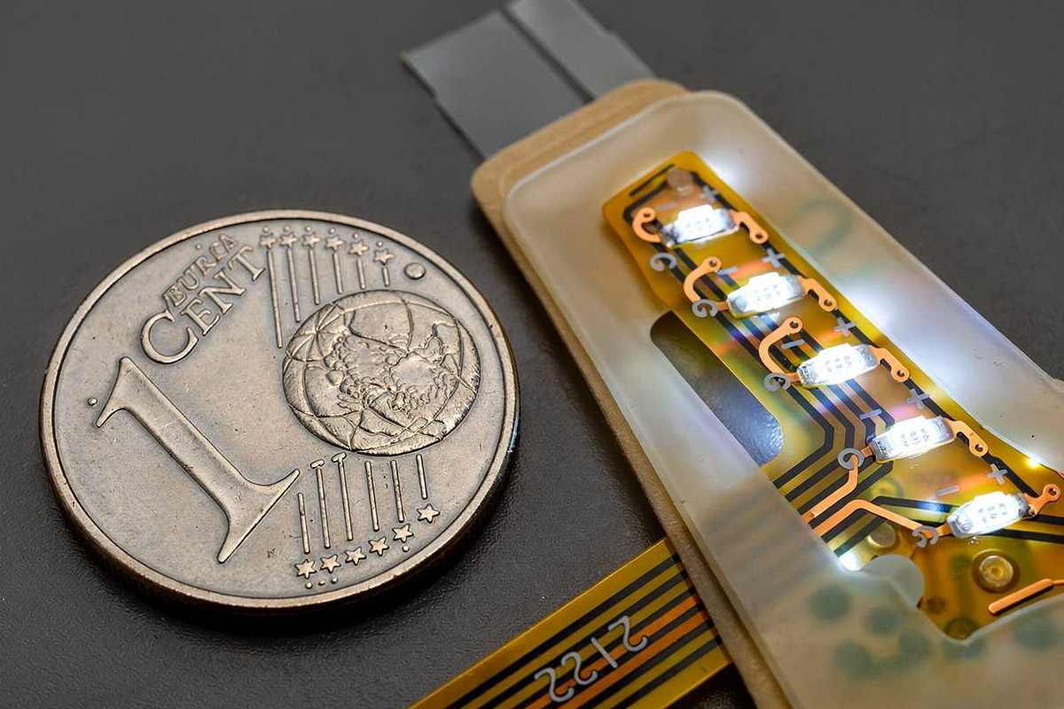 die richtige LED-Beleuchtung in Folientastaturen, N&H Technology GmbH, Story - PresseBox