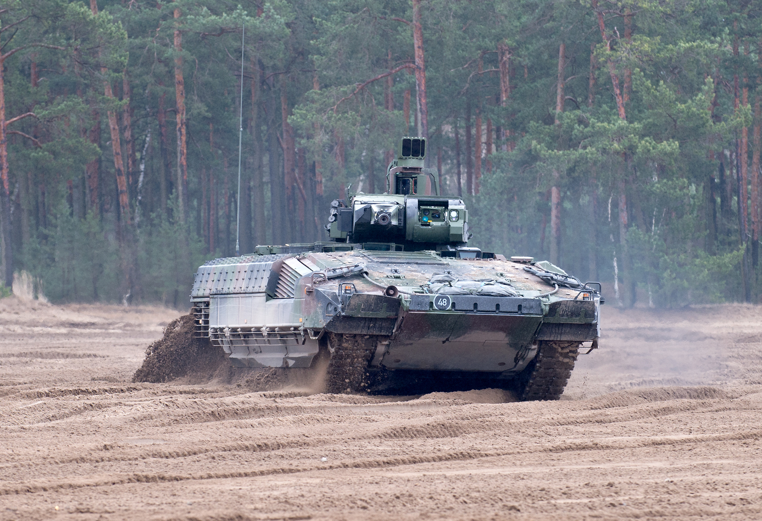 Expanded capabilities for the Puma IFV: Rheinmetall wins major order ...