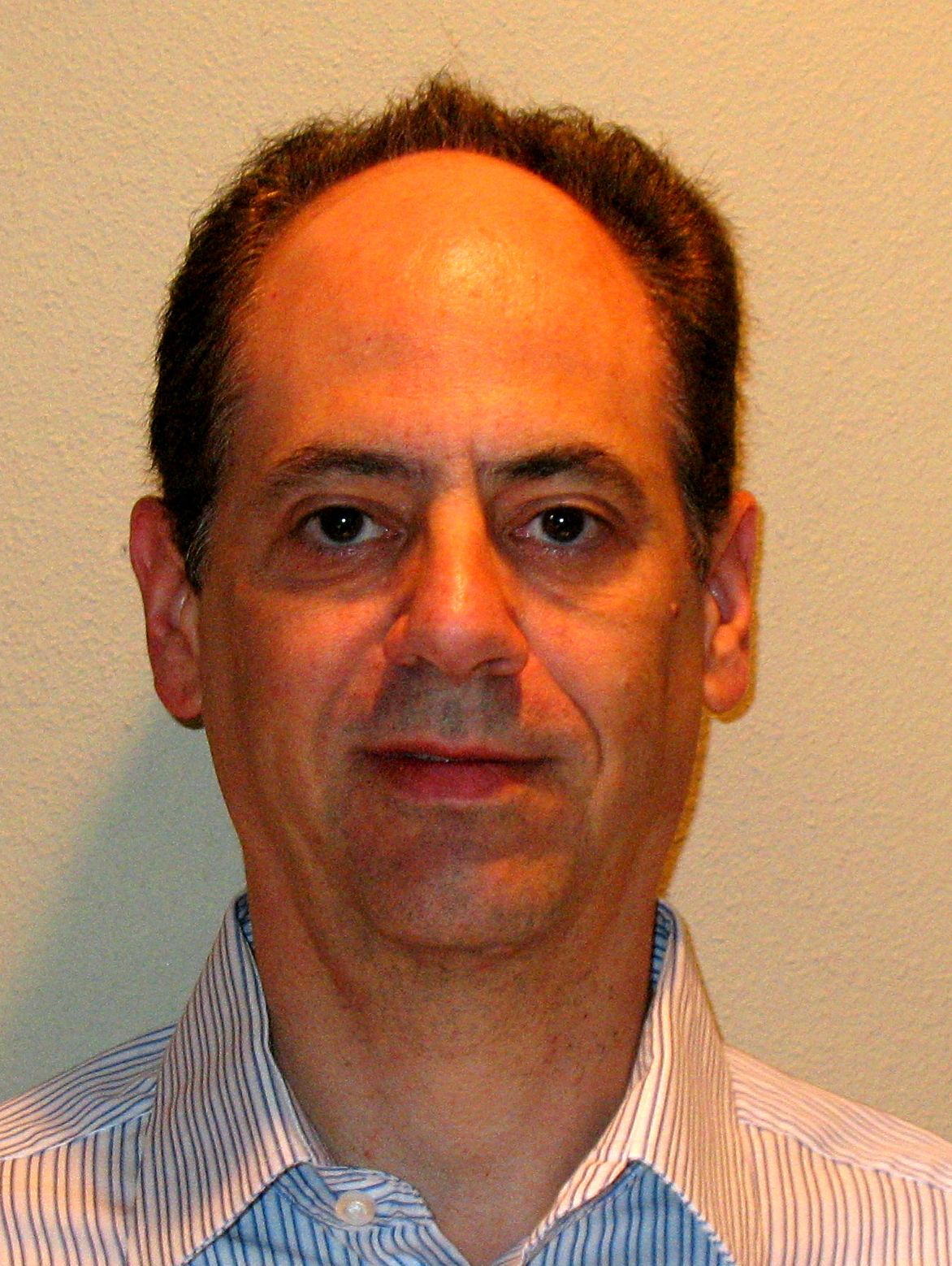 UC4 ERWEITERT PROGRAMM FÜR ORACLE BUSINESS-DEVELOPMENT, CA Deutschland ...