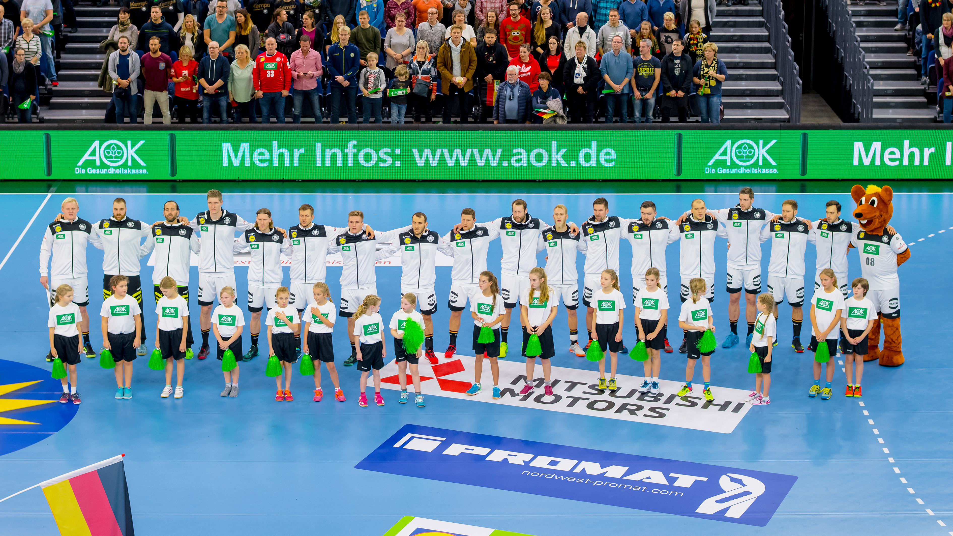 Heart Beats for Handball: HARTING supports the national team, HARTING ...