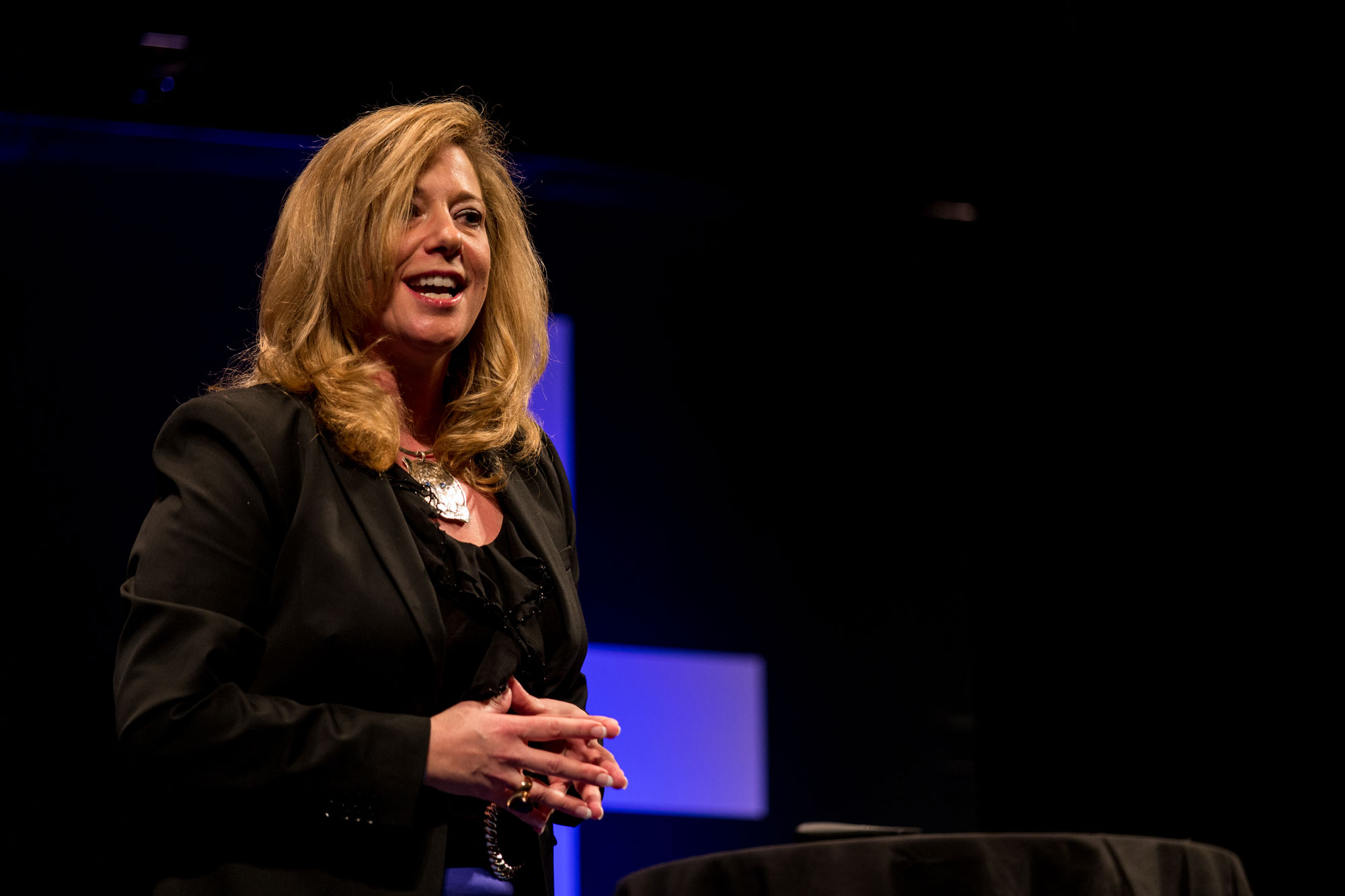 Dr. Renée Moore als Speakerin bei GEDANKENtanken in Stuttgart, Renée E ...